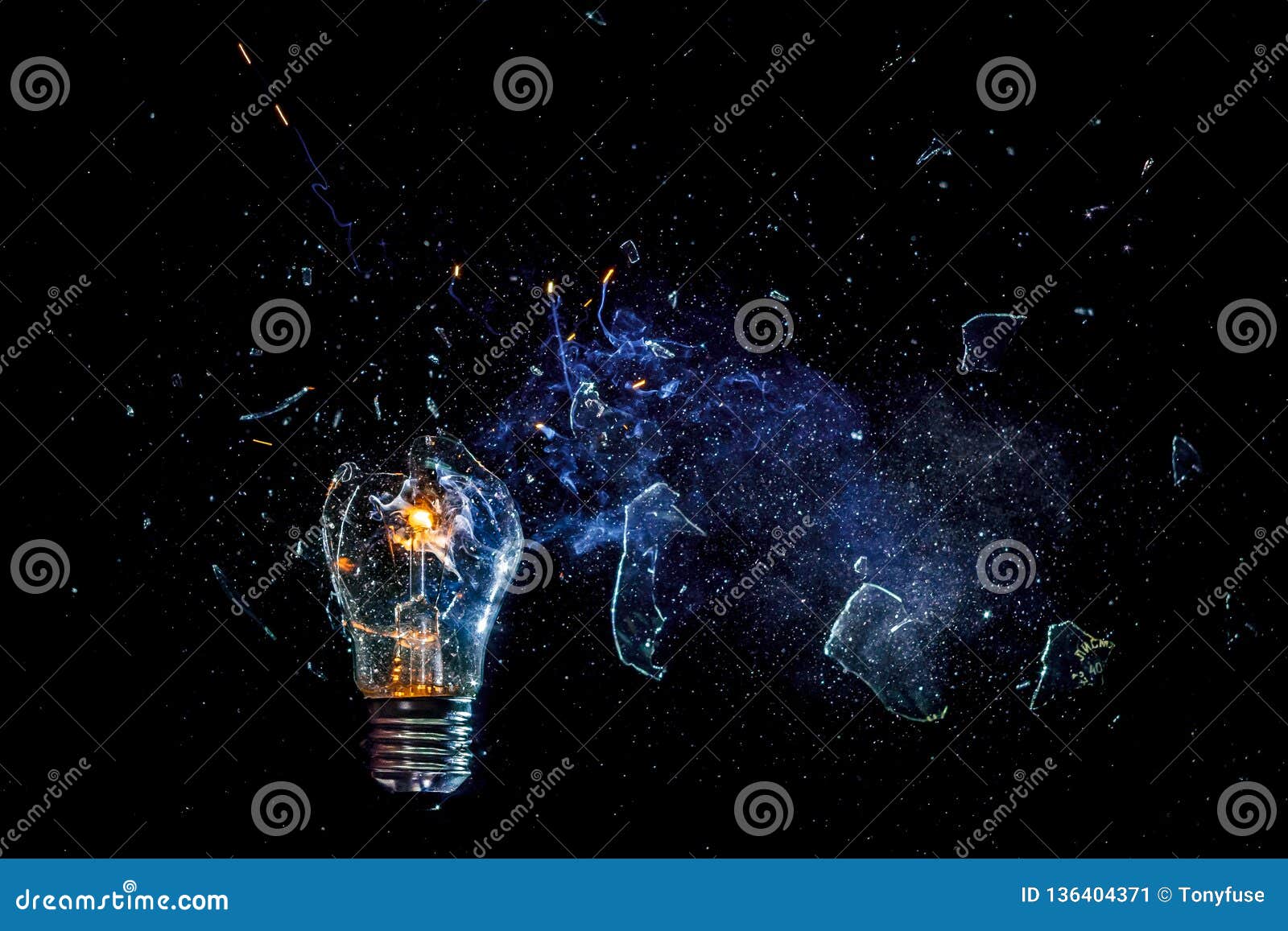 Amazing Explosion of a Burning Light Bulb with Splinters and Smoke ...