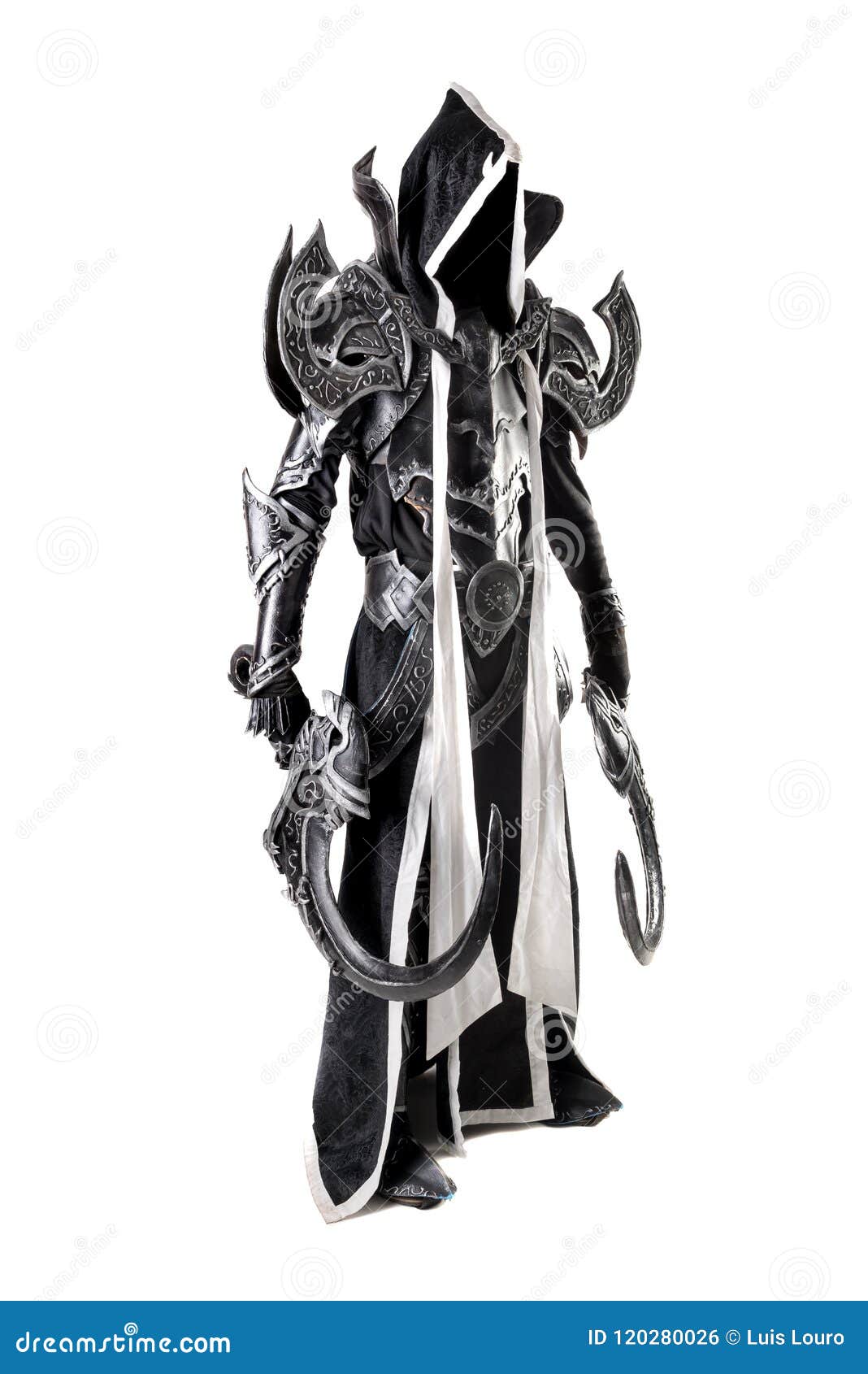 Cosplay di un demone fotografia stock. Immagine di festa - 120280026