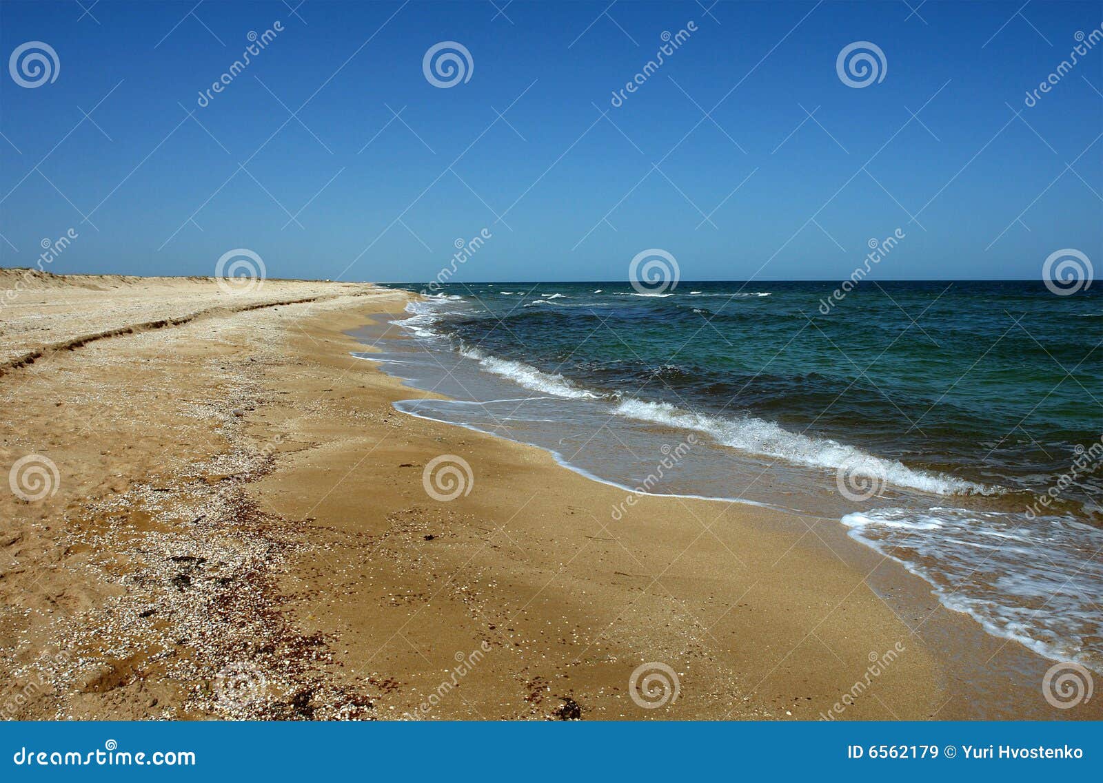 Costa de mar imagen de archivo. Imagen de cubo, recorrido - 6562179