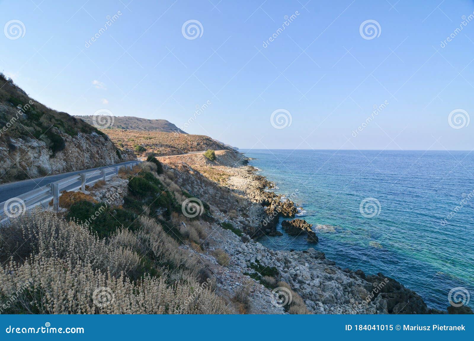 Costa Marina En Creta De Isla Griega Imagen de archivo - Imagen de roca ...