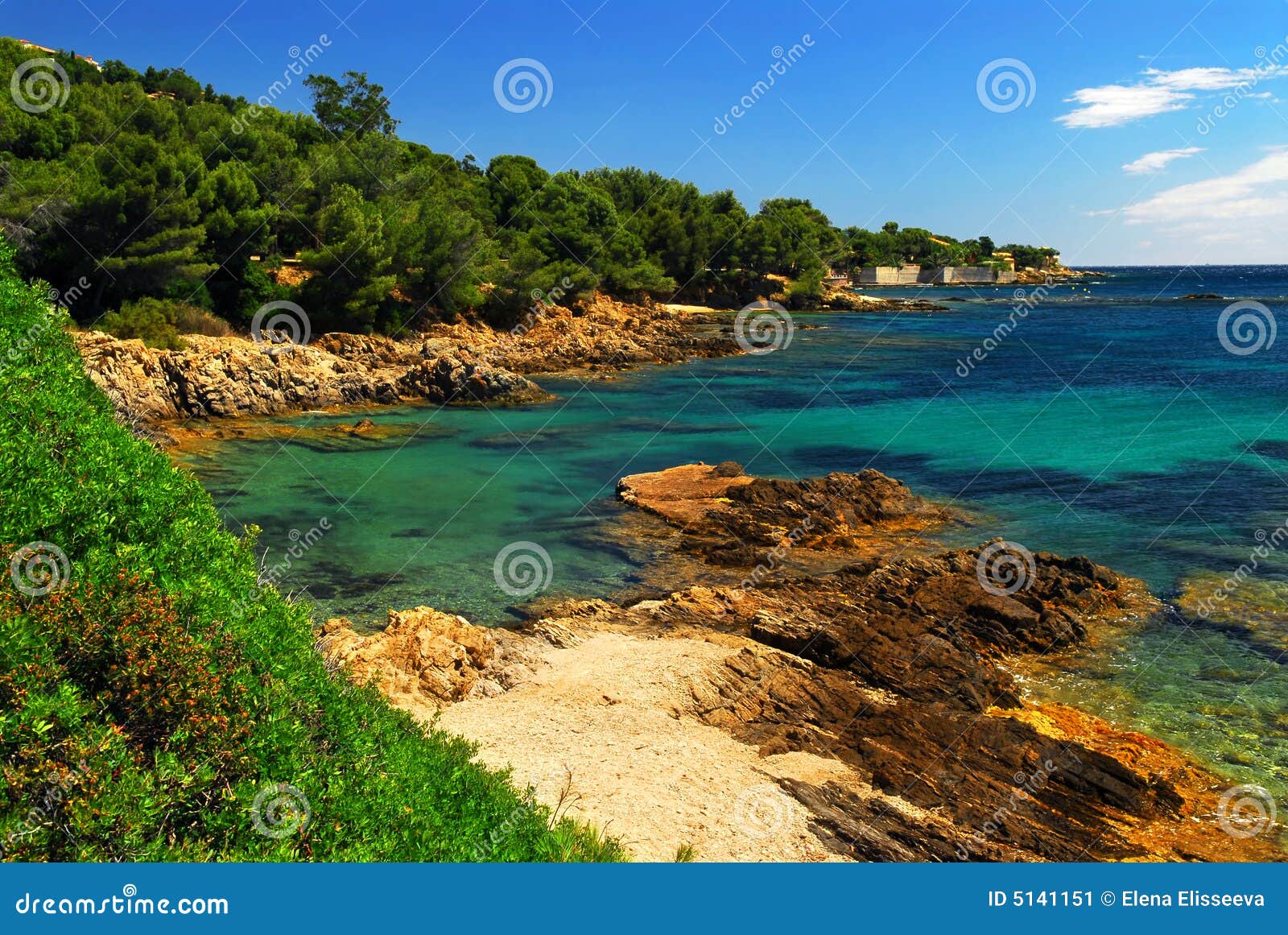 Costa Mediterránea De Riviera Francesa Imagen de archivo - Imagen de ...