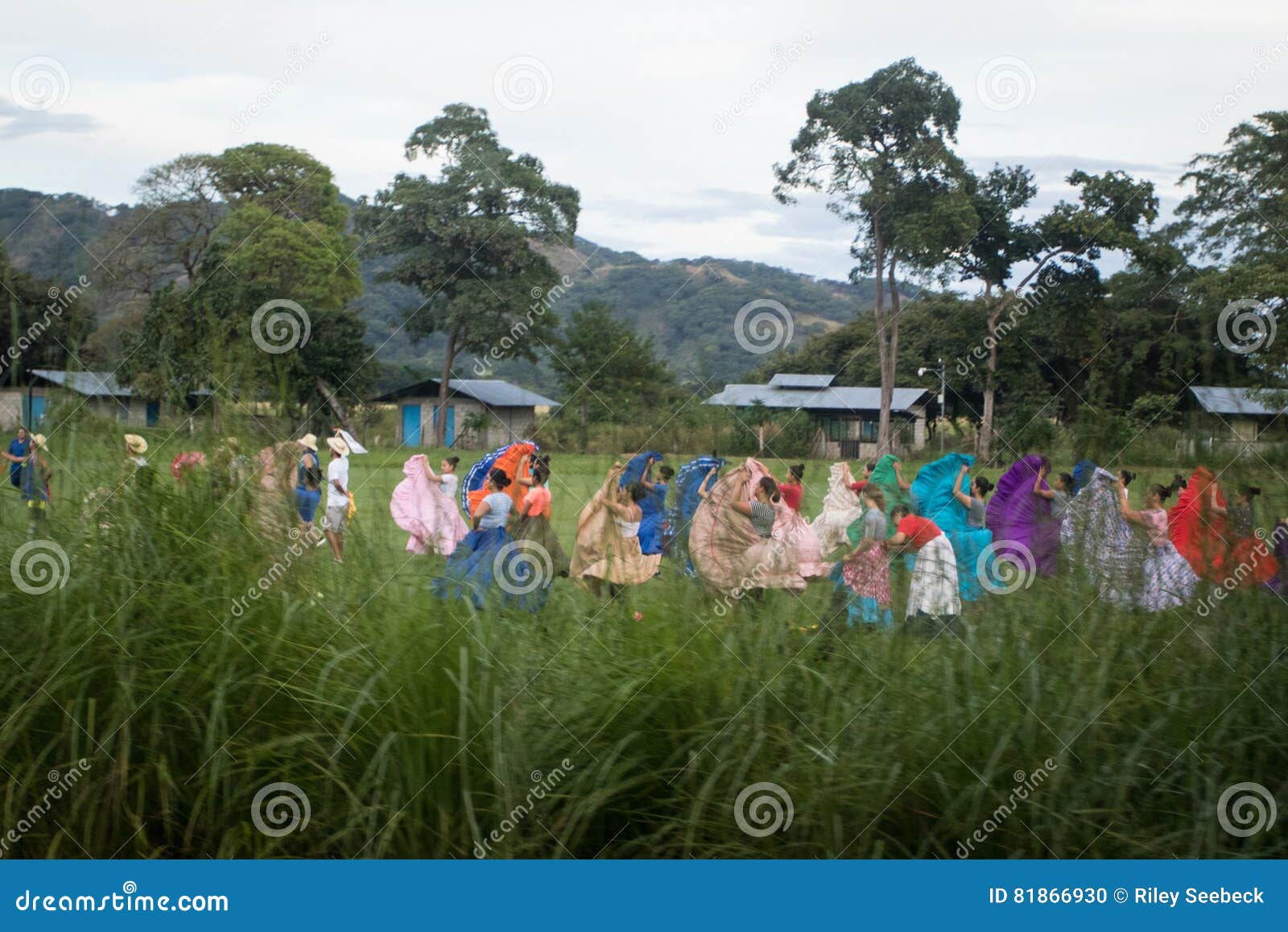 Costa Rican Traditional Dance Editorial Image - Image of rica, dancing ...
