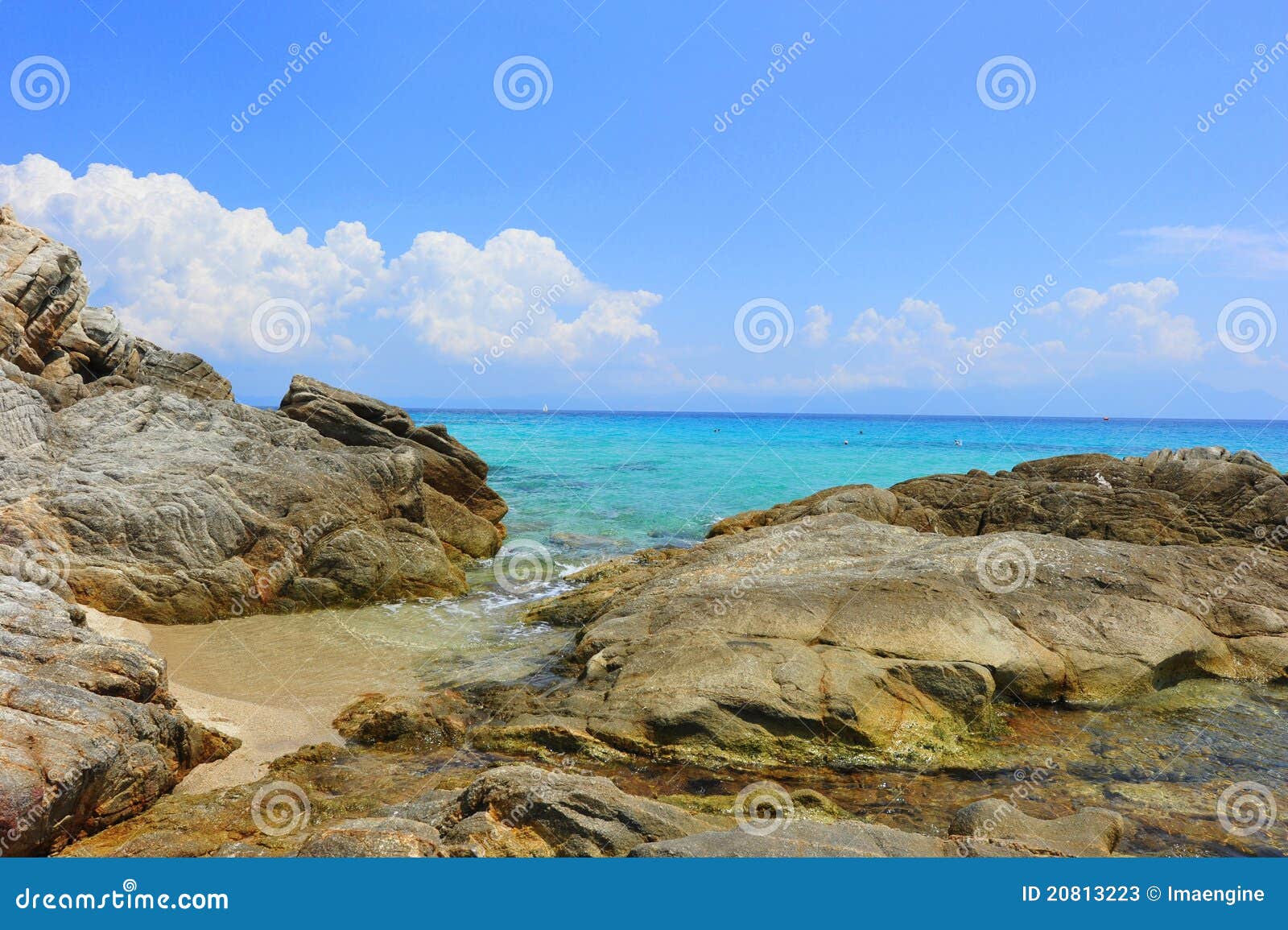 Costas Rochosas Do Mar Egeu Imagem de Stock - Imagem de mediterrâneo ...