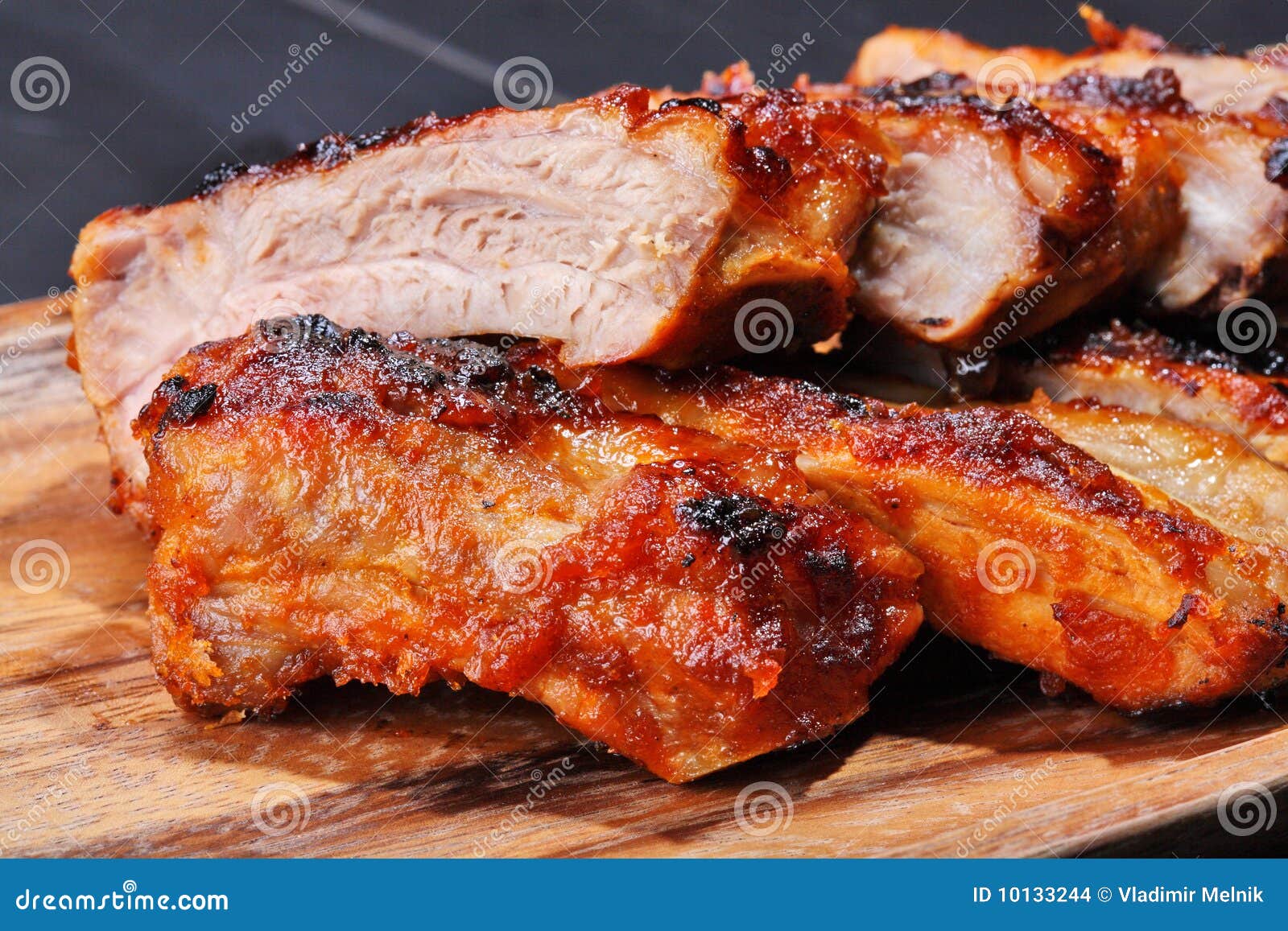 Costillas De Cerdo Asadas a La Parilla Foto de archivo - Imagen de ...