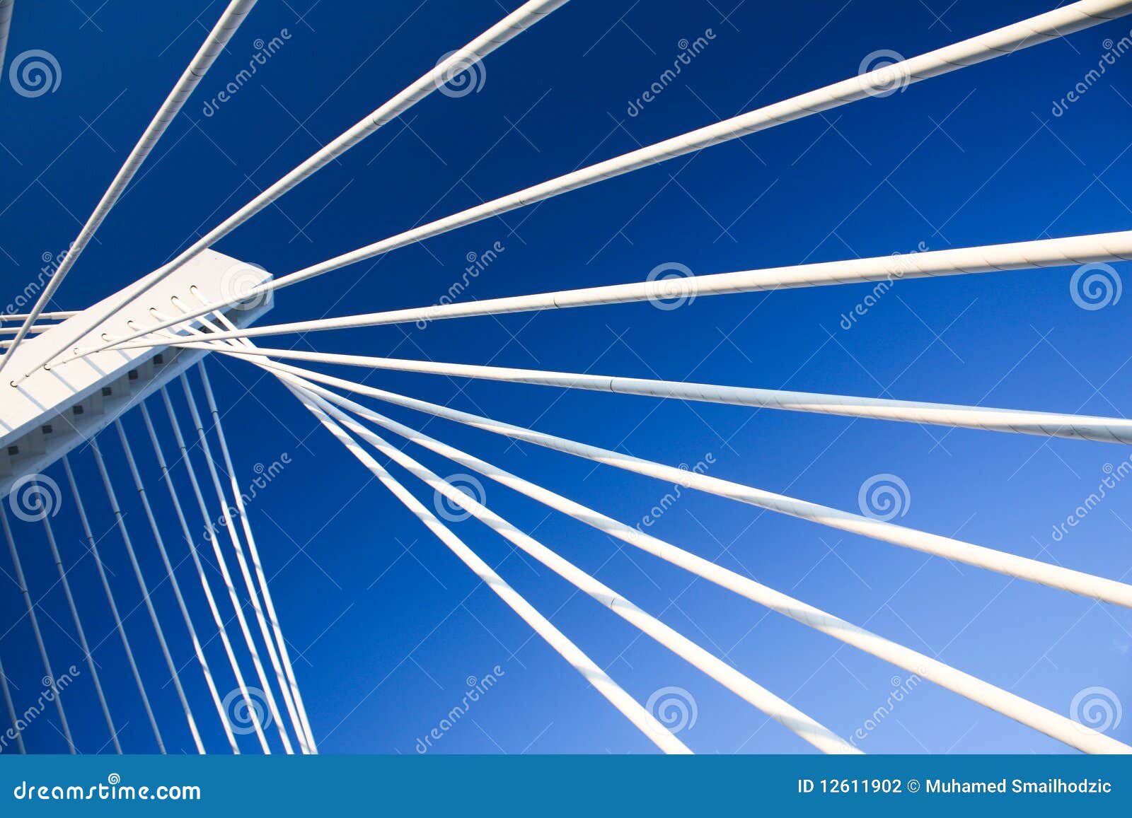 Costruzione Di Ponticello Moderna Fotografia Editoriale - Immagine di ...