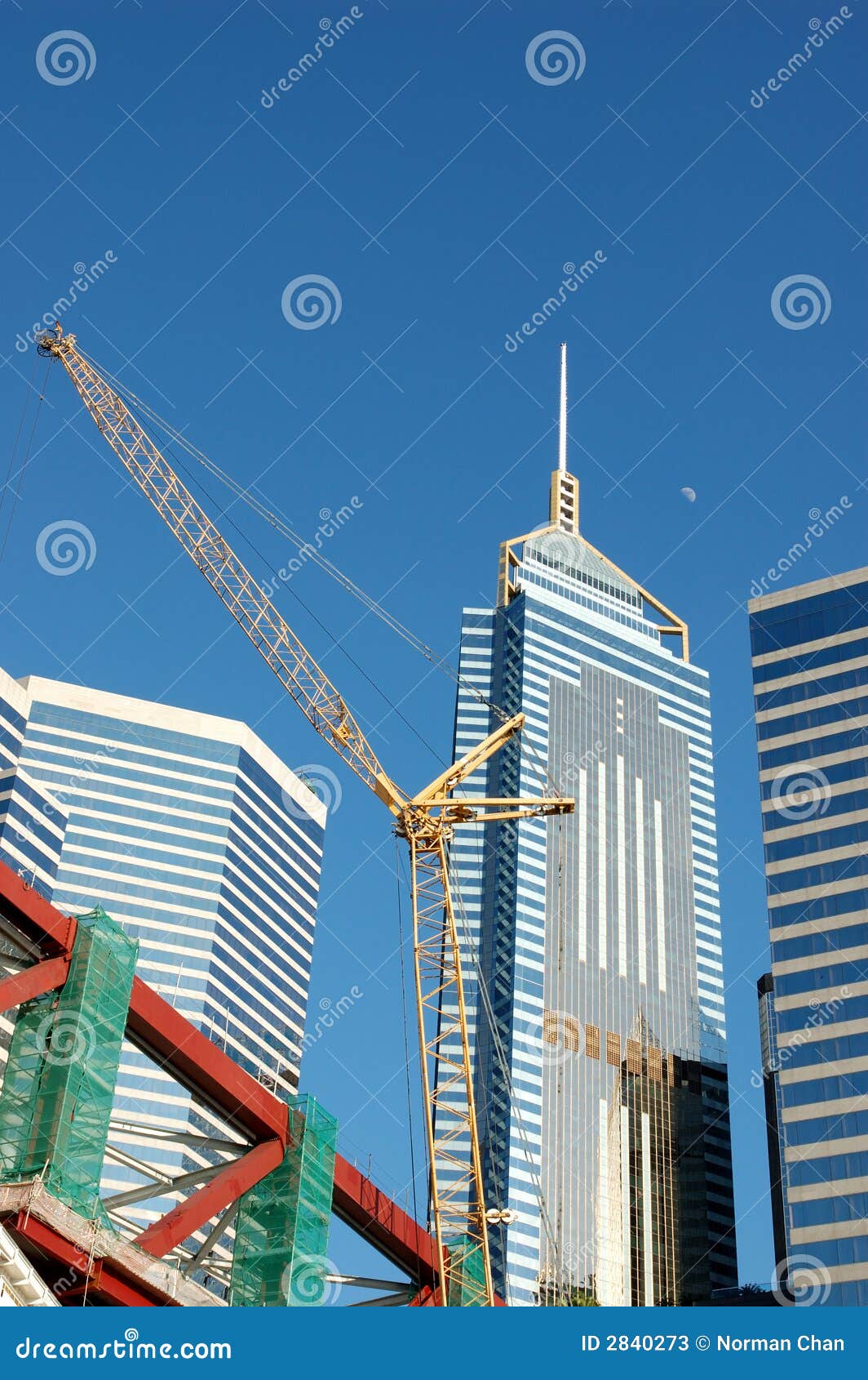 Costruzioni Di Affari E Della Gru Immagine Stock - Immagine di ...