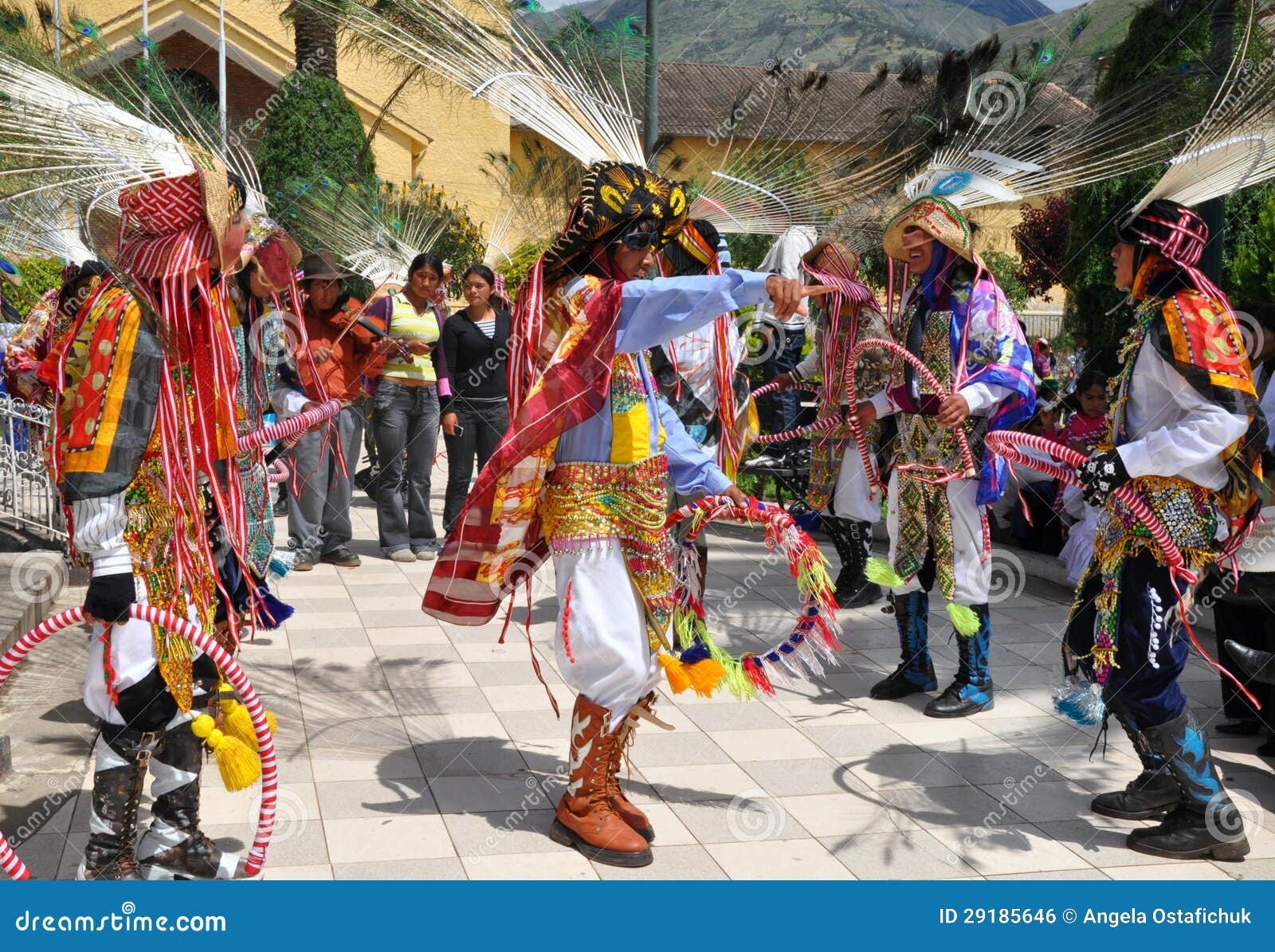 Costumed Peruvian Dancers editorial photo. Image of traditional - 29185646