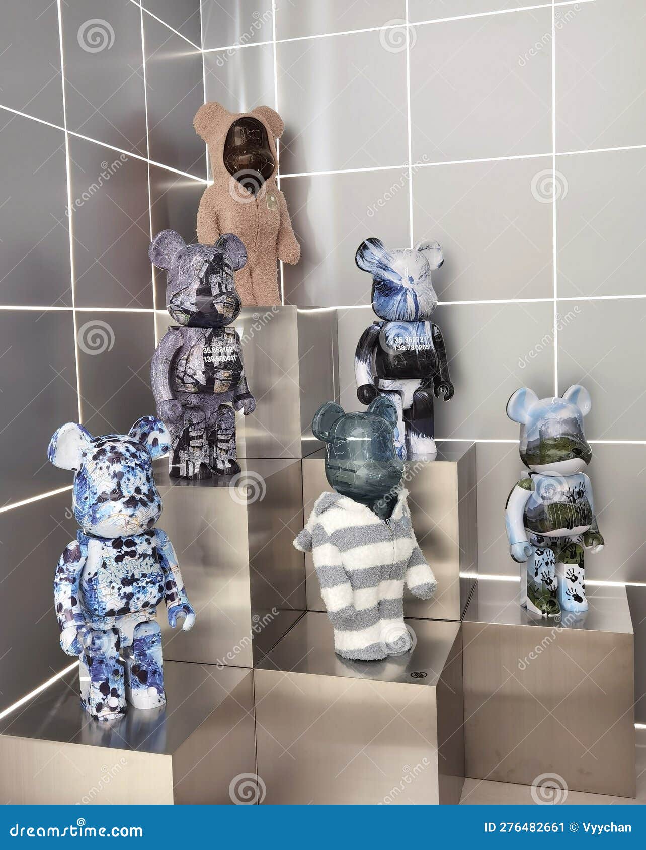 Cotai Macau COD Artelli Showroom Bear Brick Art Toy Sculpture Scale ...