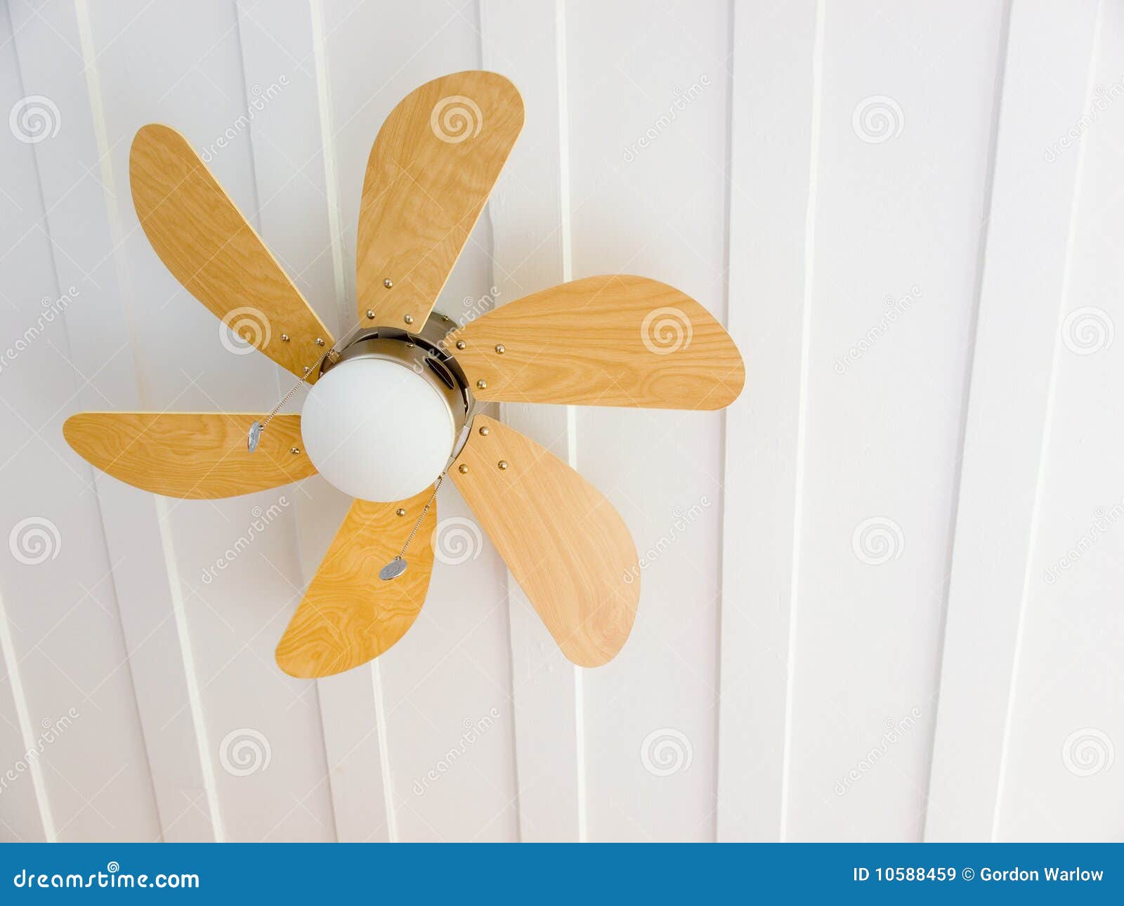 Cottage ceiling fan stock image. Image of house, clean - 10588459