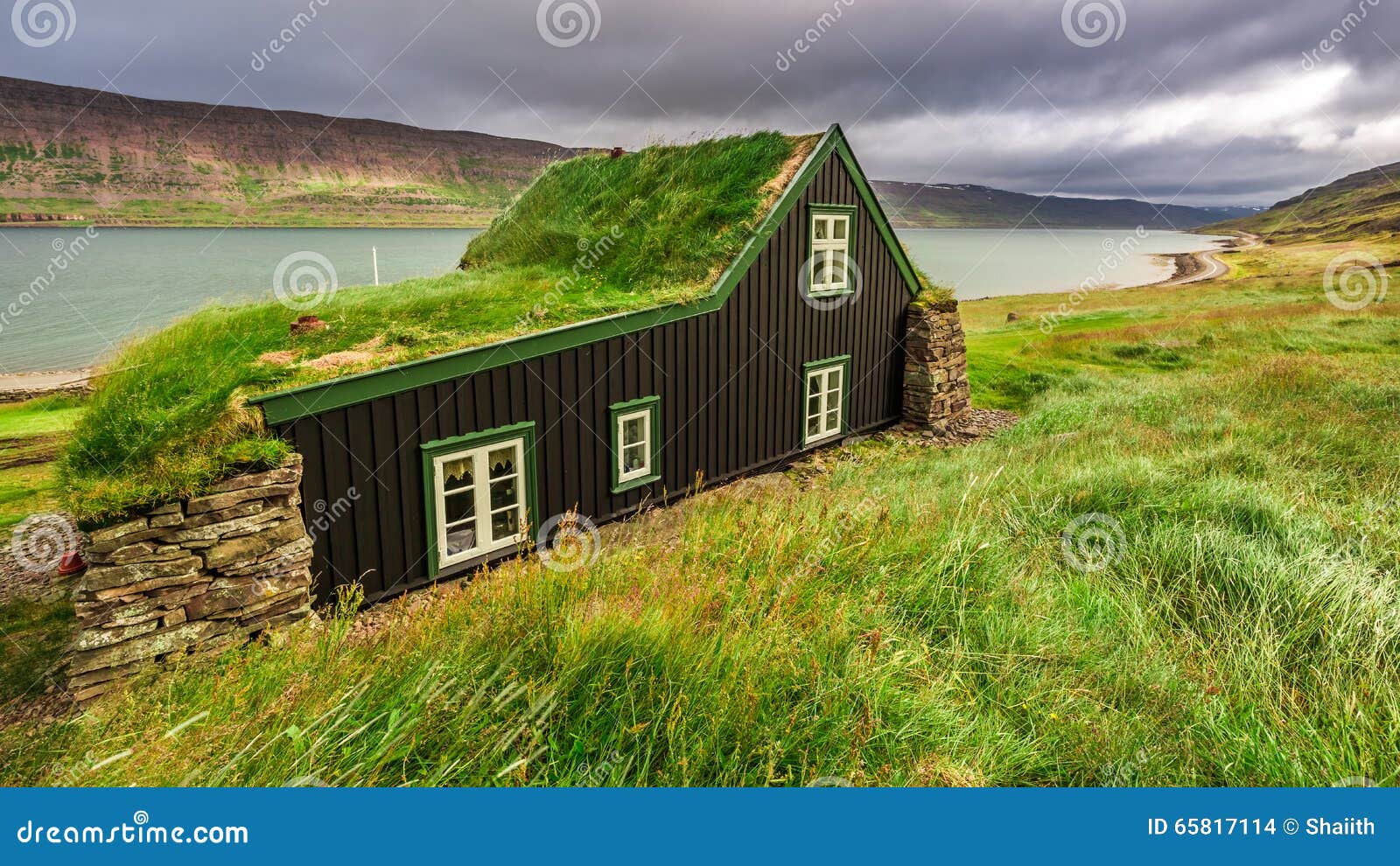 Cottage Covered with Grass on the Roof, Iceland Stock Photo - Image of ...
