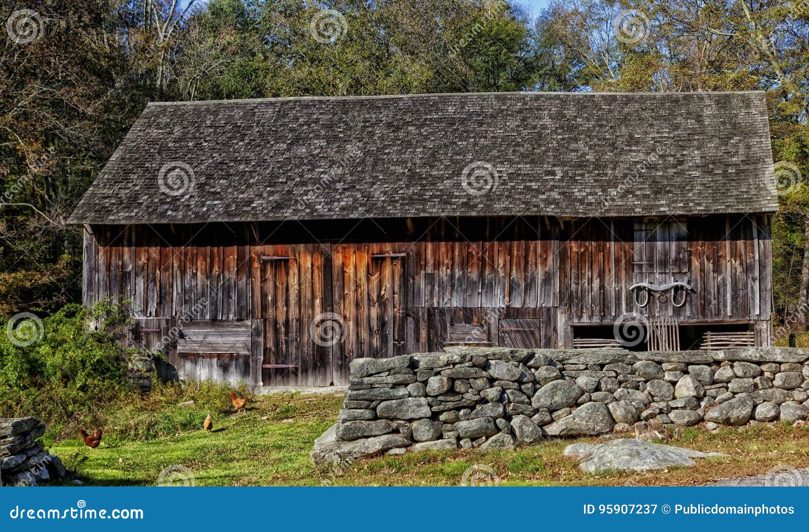 Cottage, Log Cabin, Shack, Hut Picture. Image: 95907237