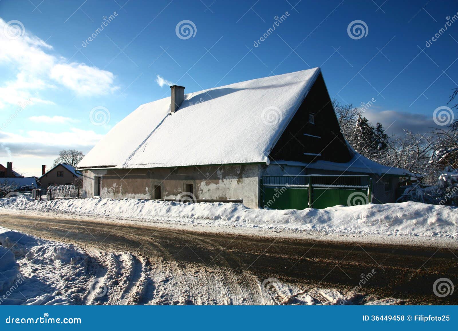 Cottage by the roadside stock photo. Image of outside - 36449458