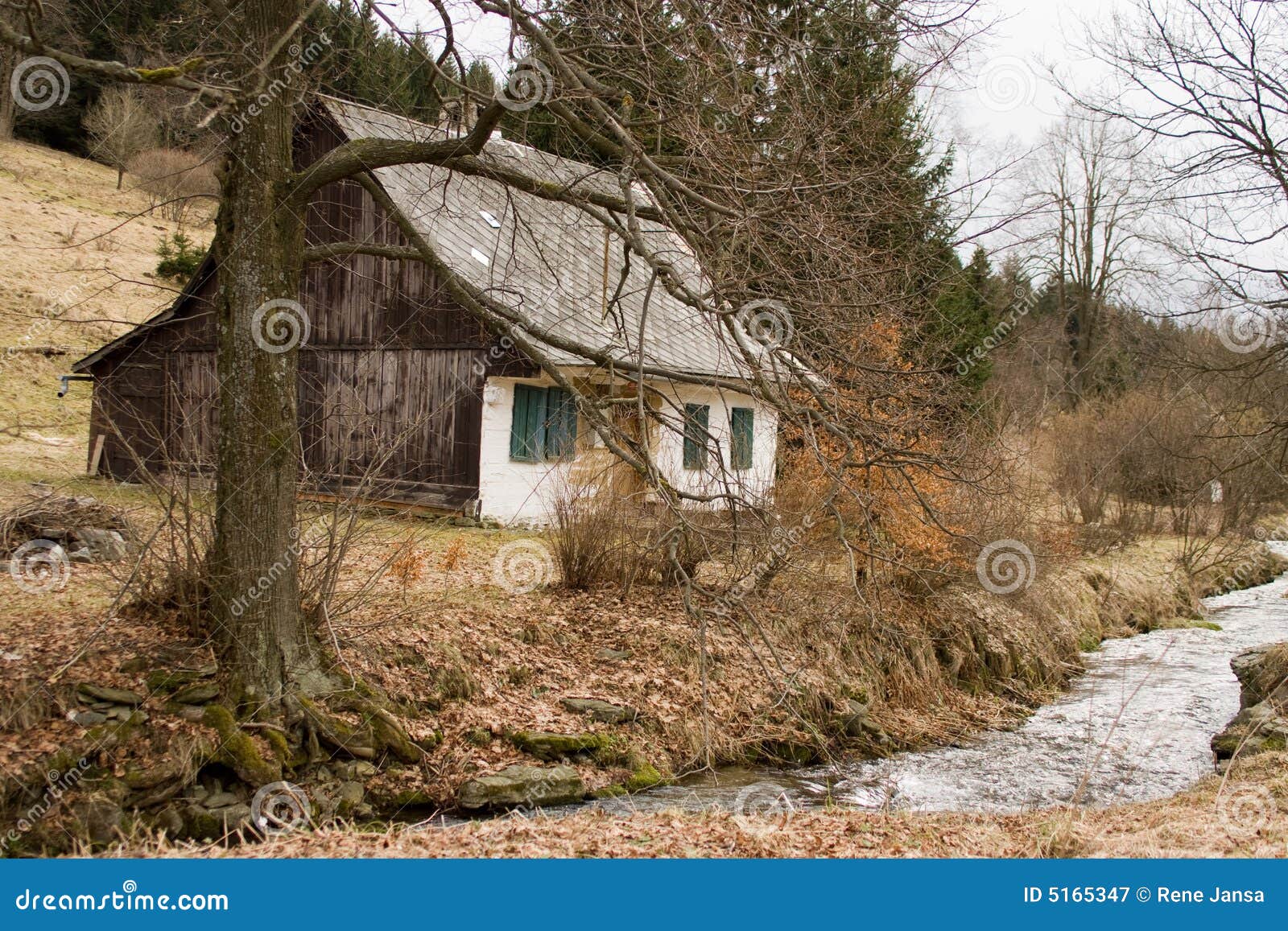 Cottage and stream stock image. Image of house, pastoral - 5165347