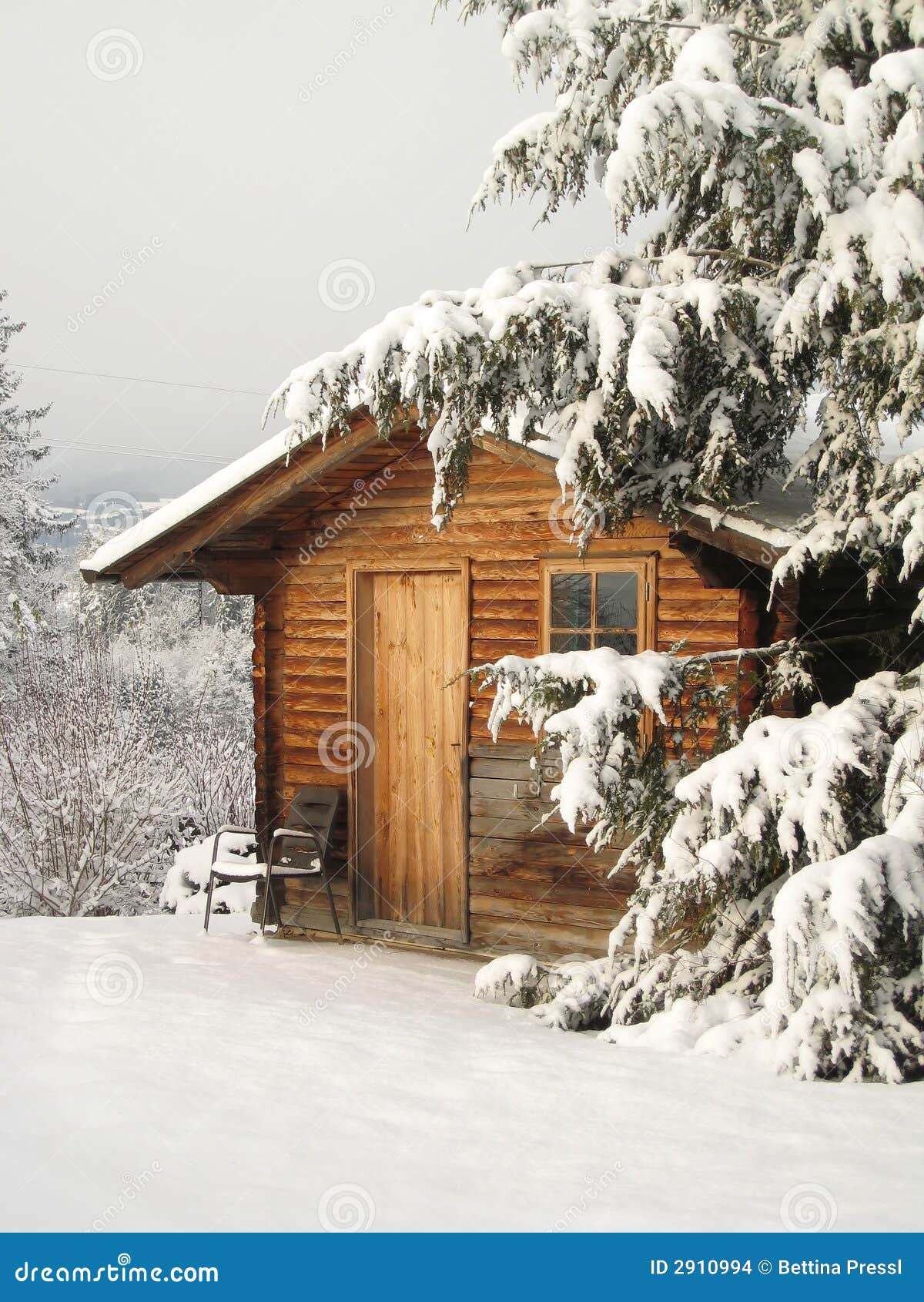 Cottage in Winter stock photo. Image of winter, austria - 2910994