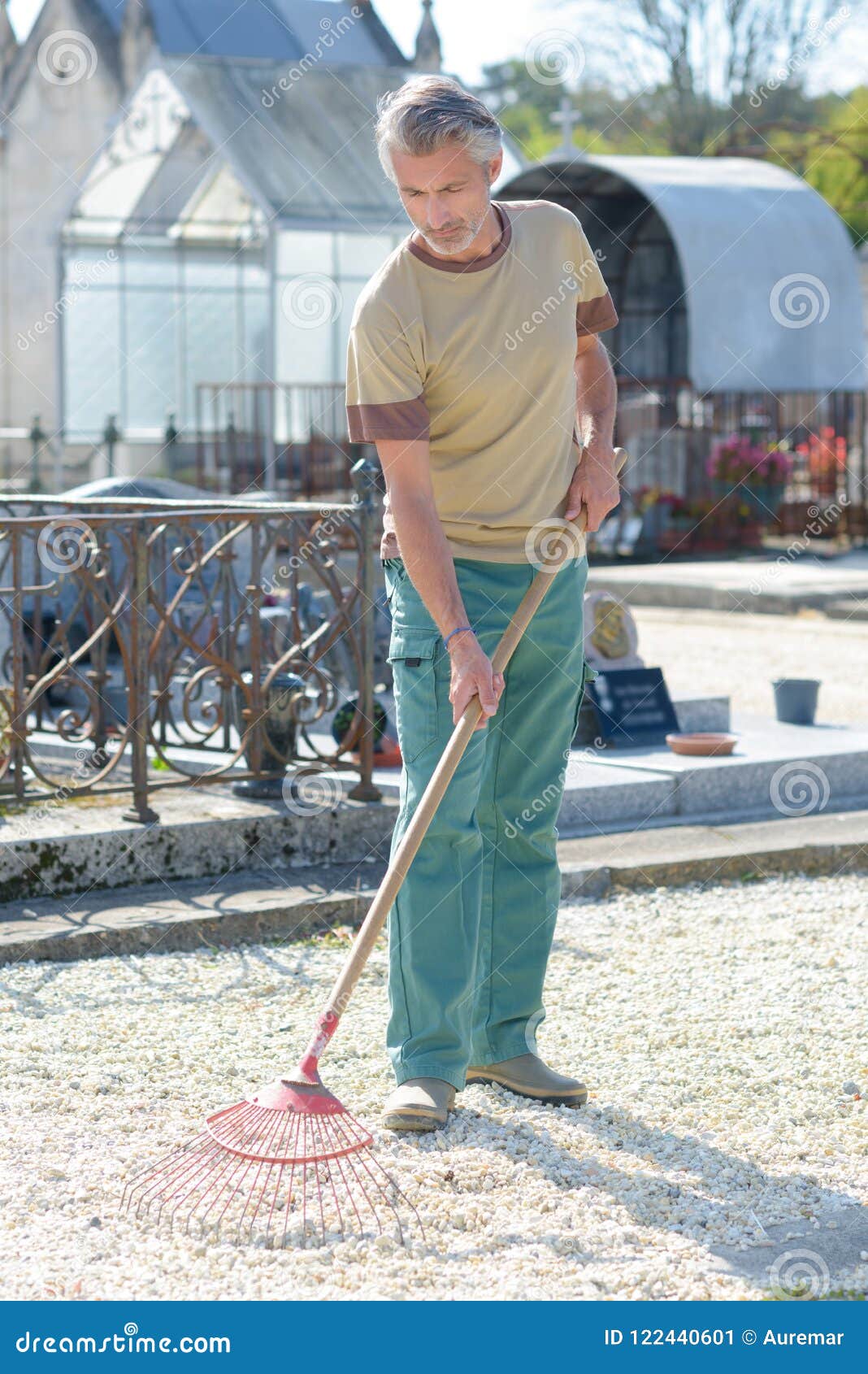 Council caretaker at work stock image. Image of autumn - 122440601