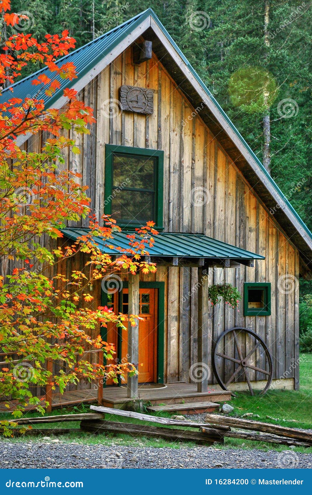 Country cabin stock photo. Image of rustic, creek, oregon - 16284200