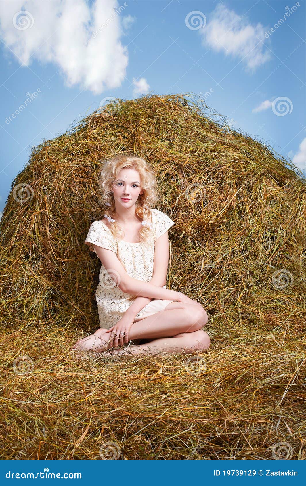 Country girl on hay stock image. Image of farmland, farm - 19739129