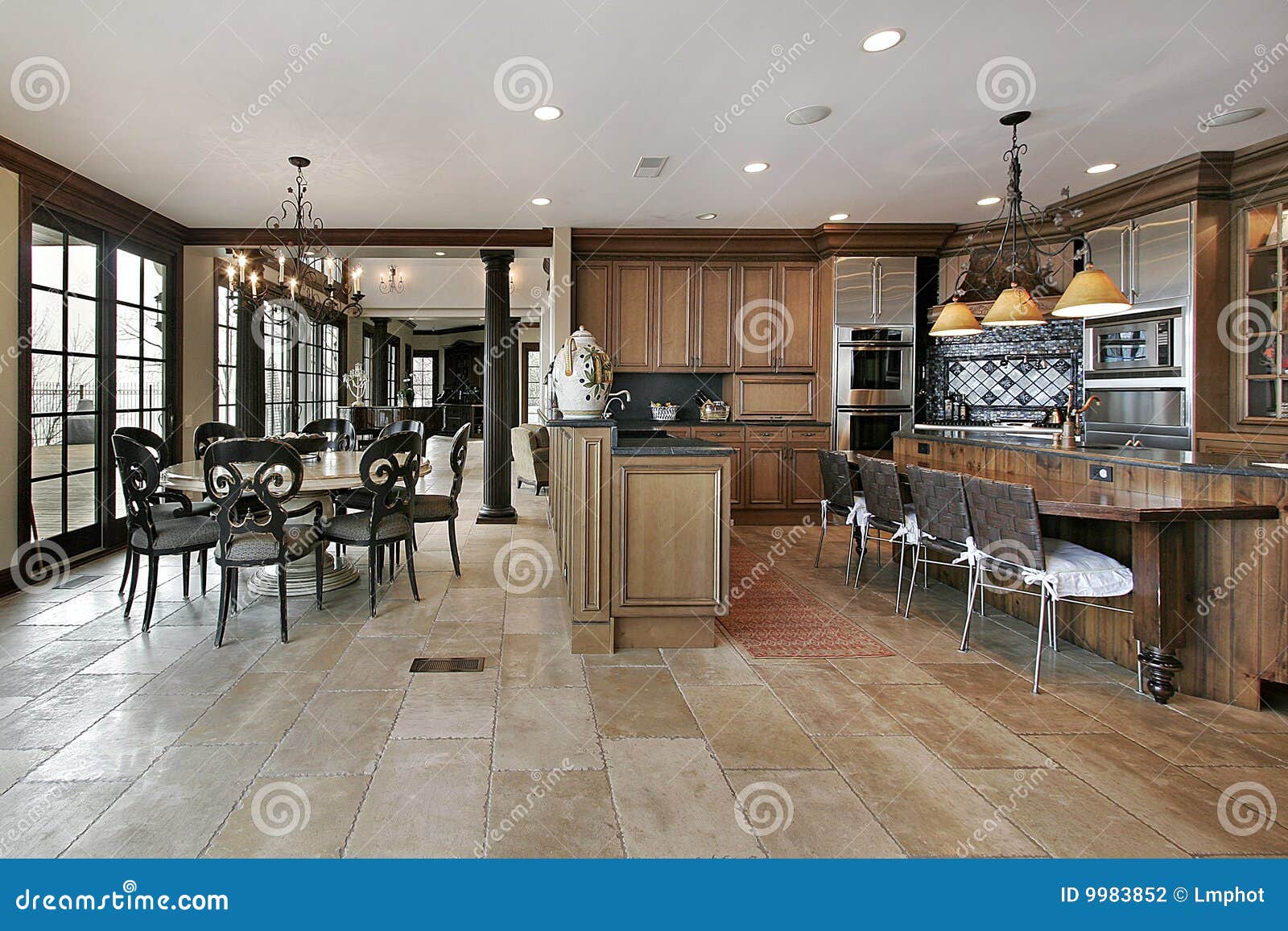 Country Kitchen in Luxury Home Stock Photo - Image of meal, kitchen ...