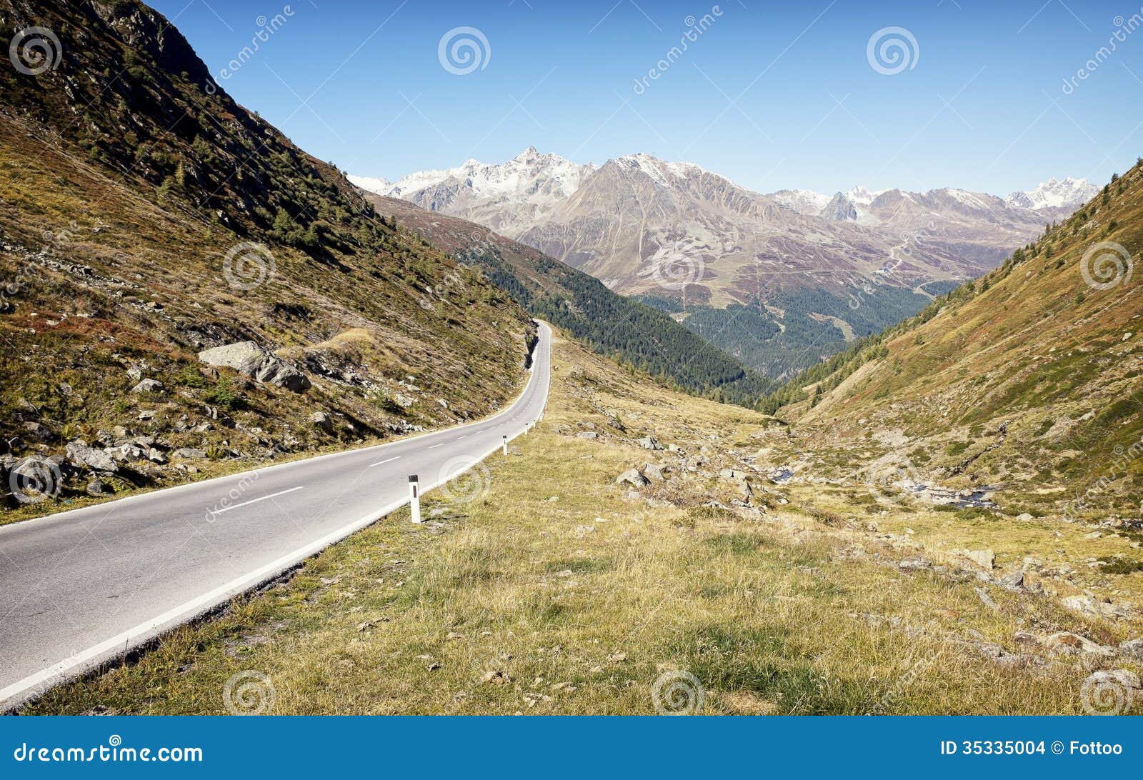 Country road stock photo. Image of cloud, clear, empty - 35335004