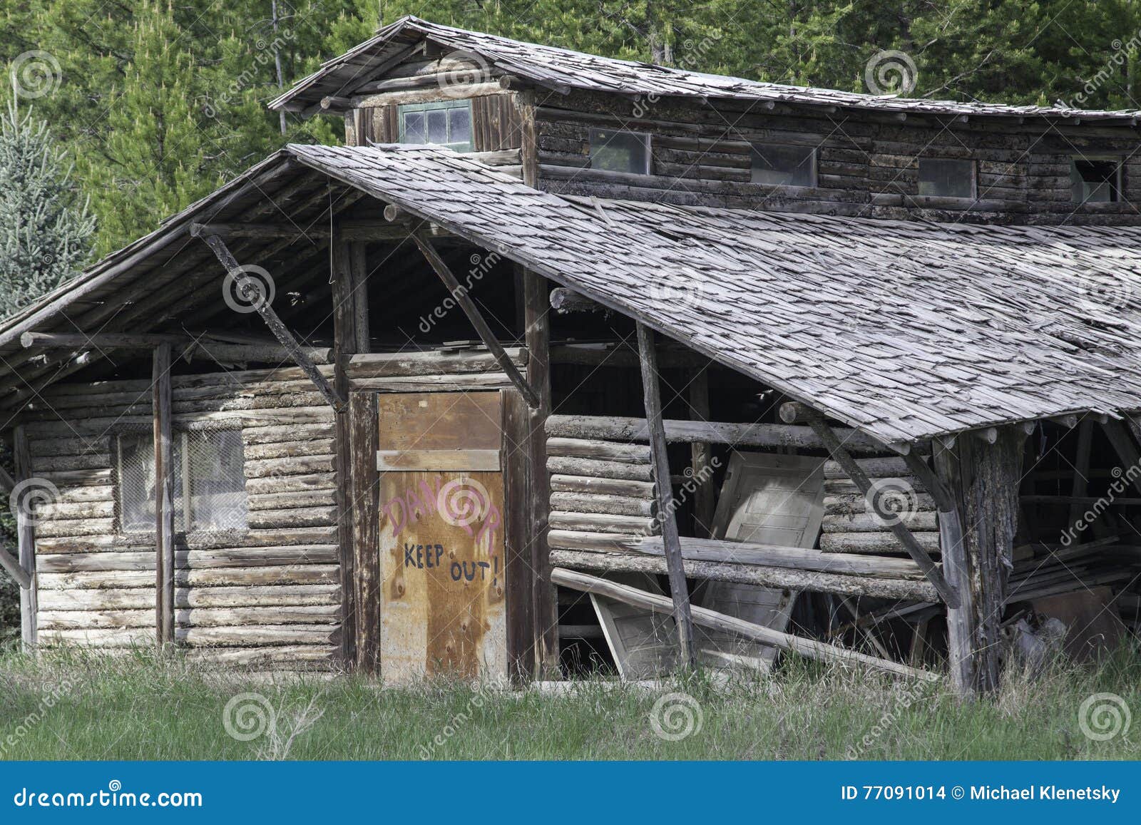 Country Shack stock photo. Image of wilderness, outdoor - 77091014