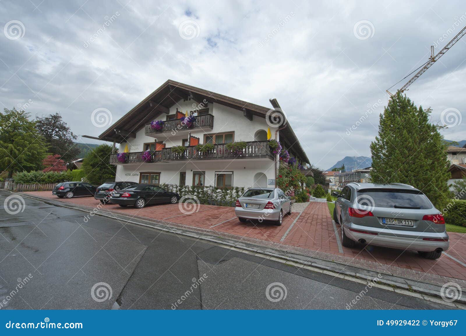 Countryside House editorial photography. Image of decorate - 49929422