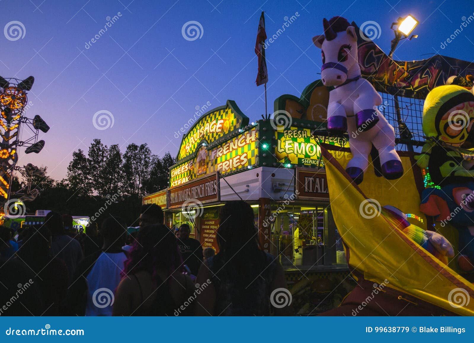 County Fair at Night, Games on the Midway Editorial Stock Image - Image ...