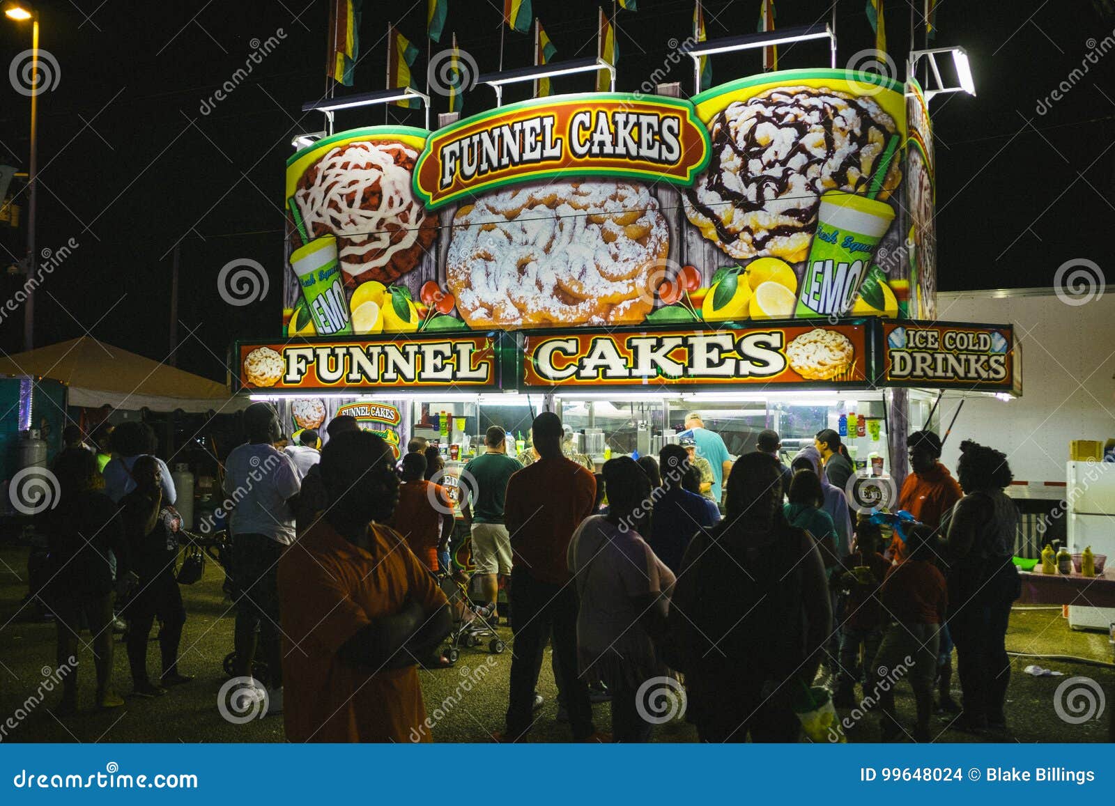 County Fair at Night, Games on the Midway Editorial Stock Image - Image ...