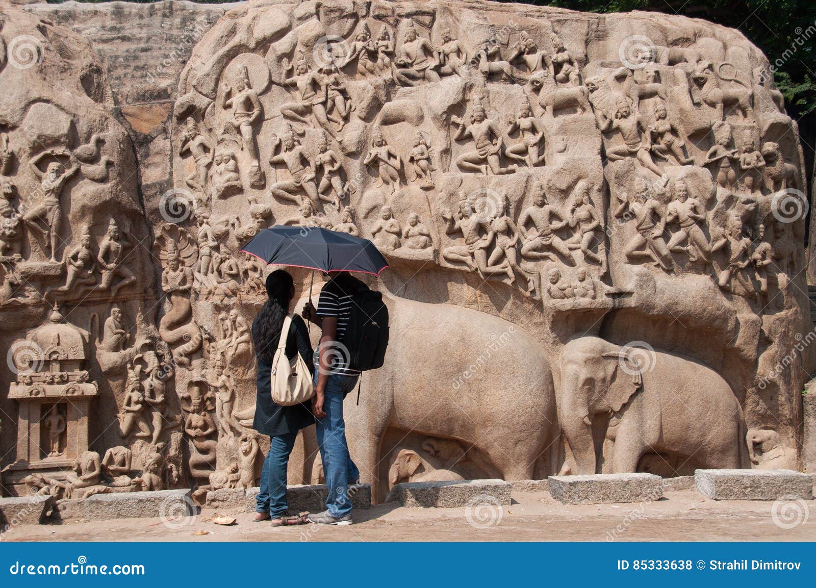 Couple at ancient monument editorial stock photo. Image of sightseeing ...