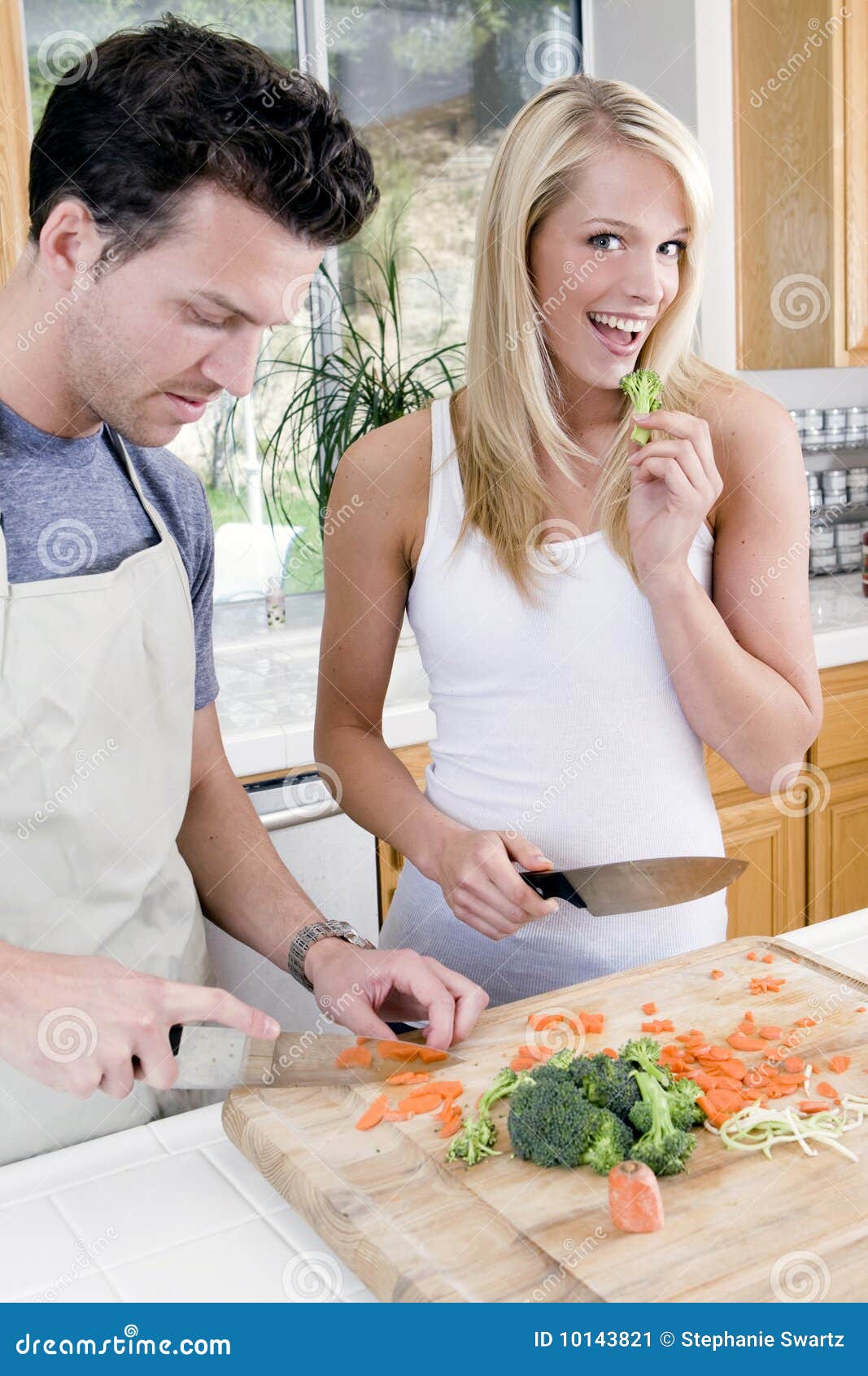 Couple cooking stock image. Image of interacting, adorable - 10143821