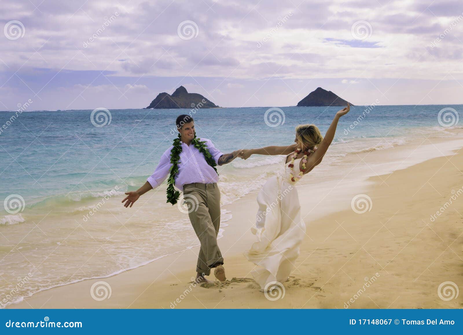 Couple Dancing on the Beach Stock Image - Image of islands, newlywed ...