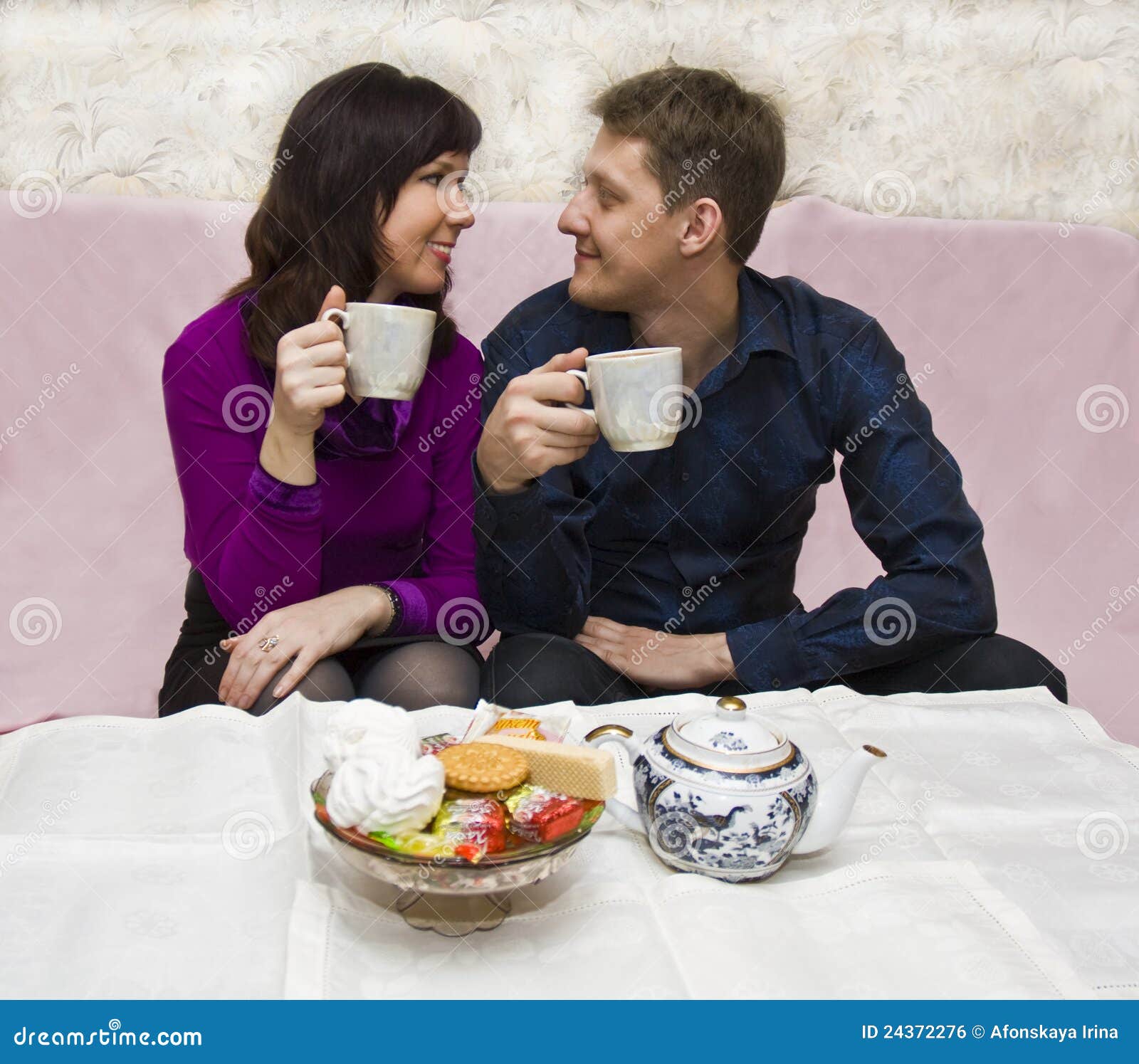 Couple drinking tea stock photo. Image of relations, lover - 24372276