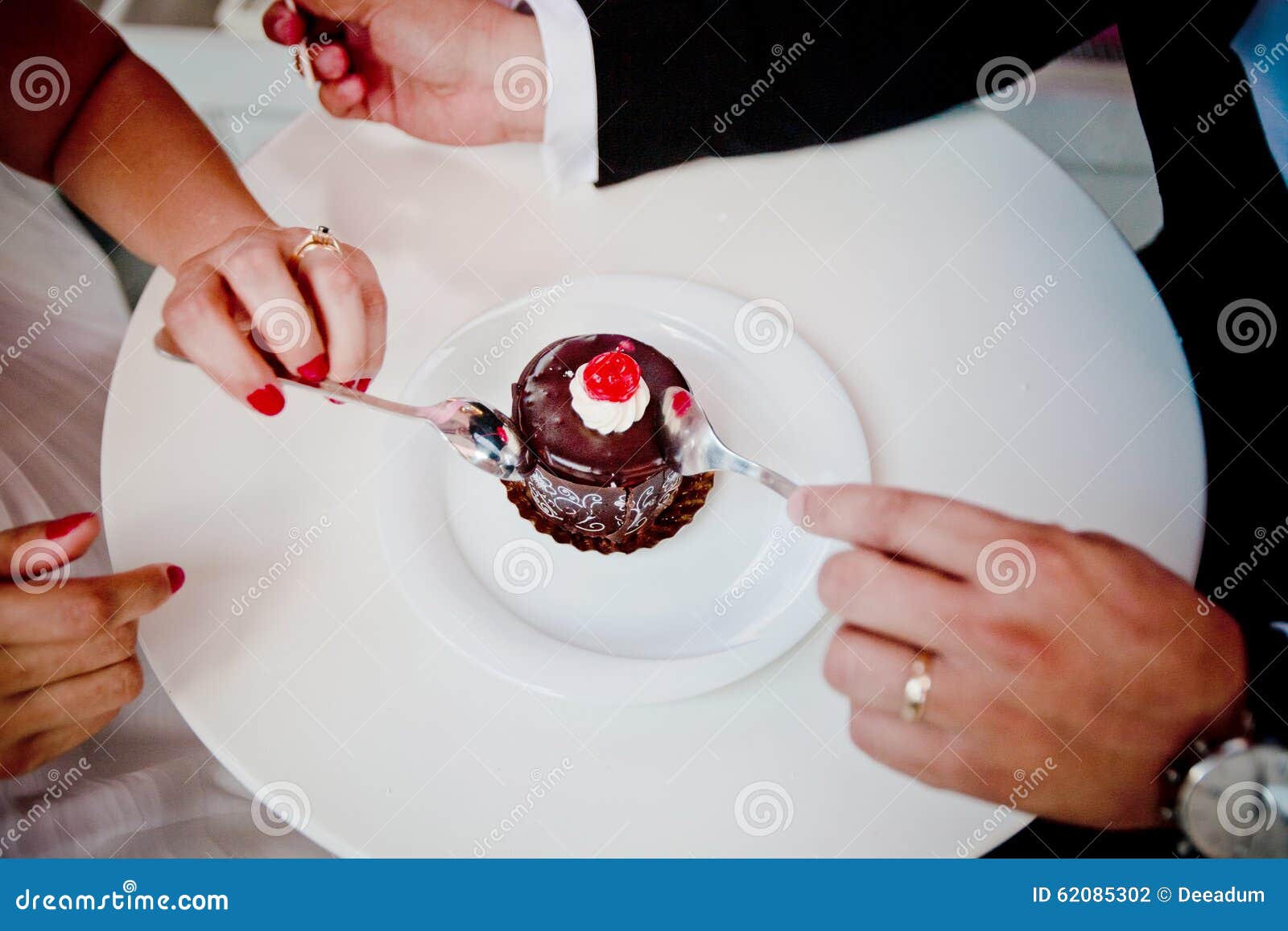 Couple eating cake stock photo. Image of couple, eating - 62085302