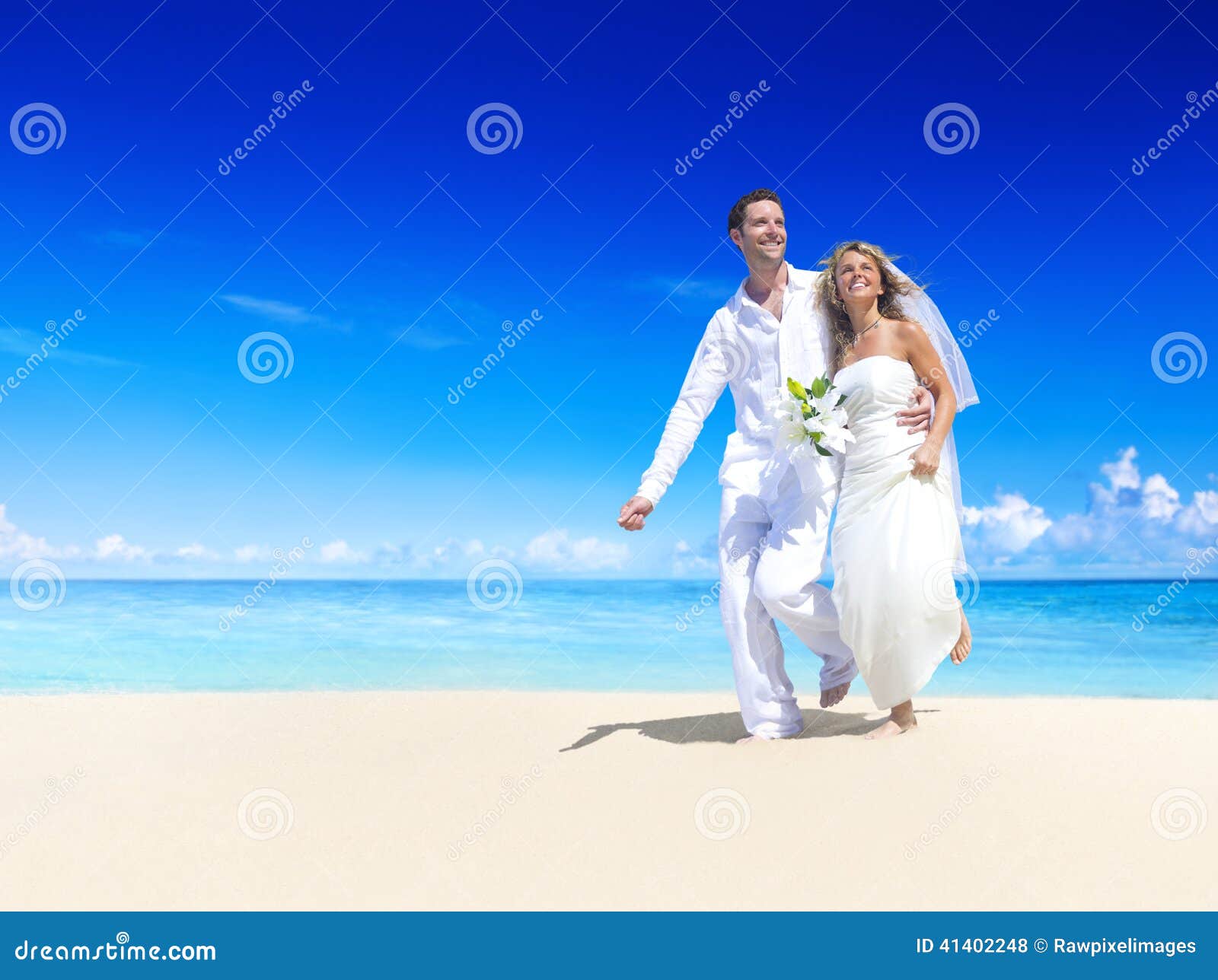 Couple Getting Marriage on the Beach Stock Photo - Image of bride ...
