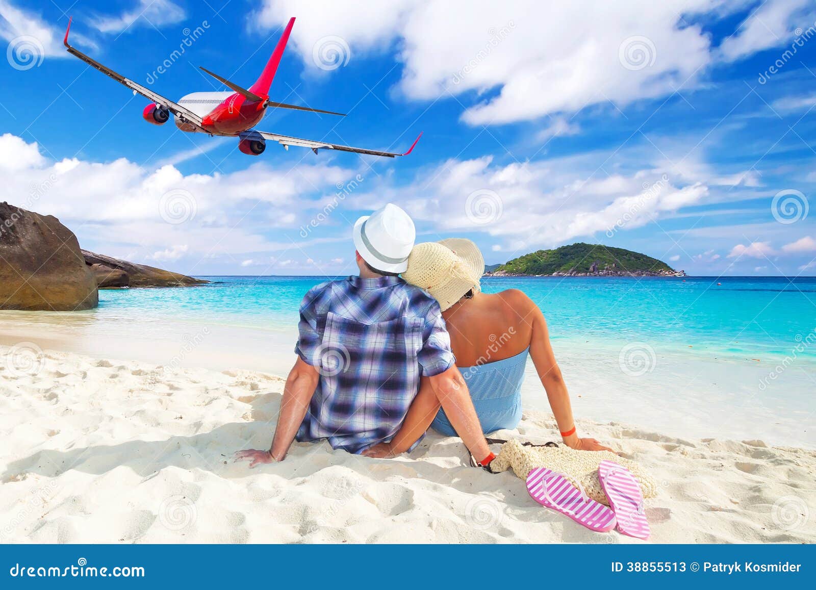 Couple in hug on the beach stock image. Image of landscape - 38855513