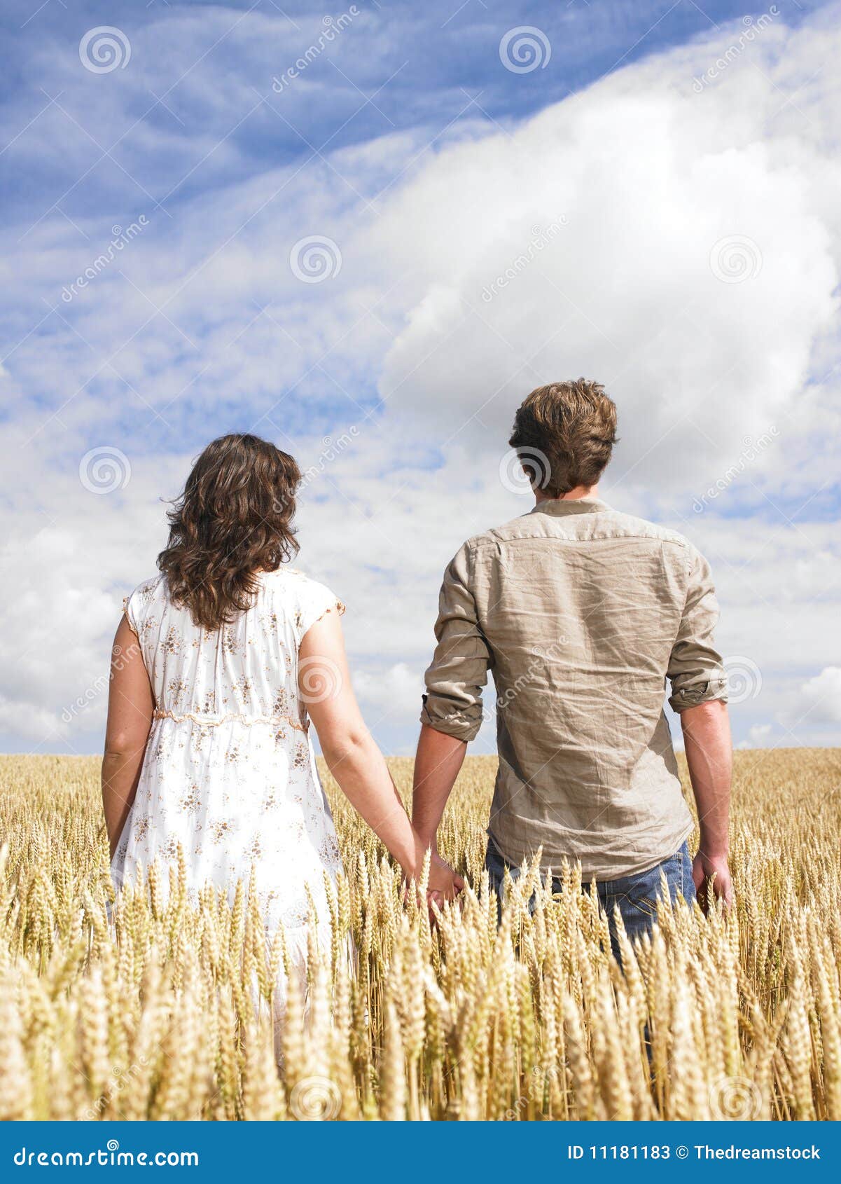 Couple Hugging in Wheat Field Stock Image - Image of love, farm: 11181183