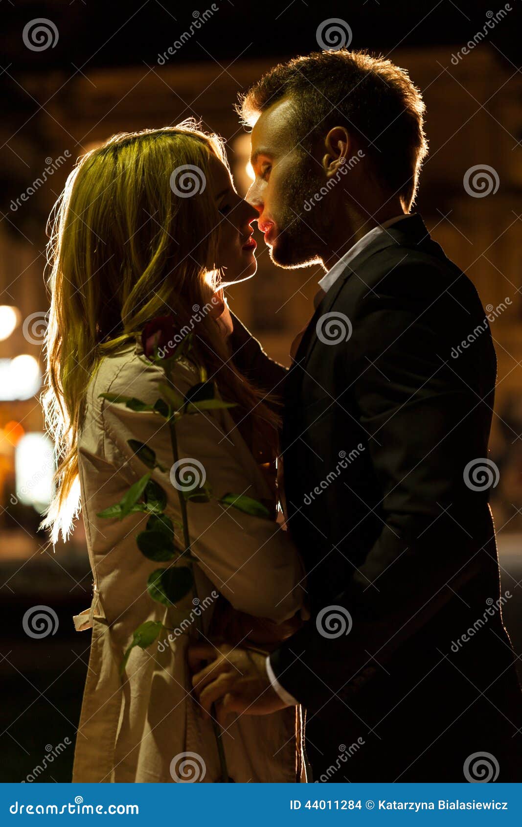 Couple kissing on a date stock photo. Image of date, flirt - 44011284