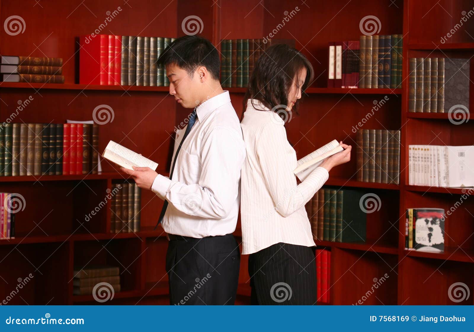 Couple in the library stock image. Image of human, happiness - 7568169