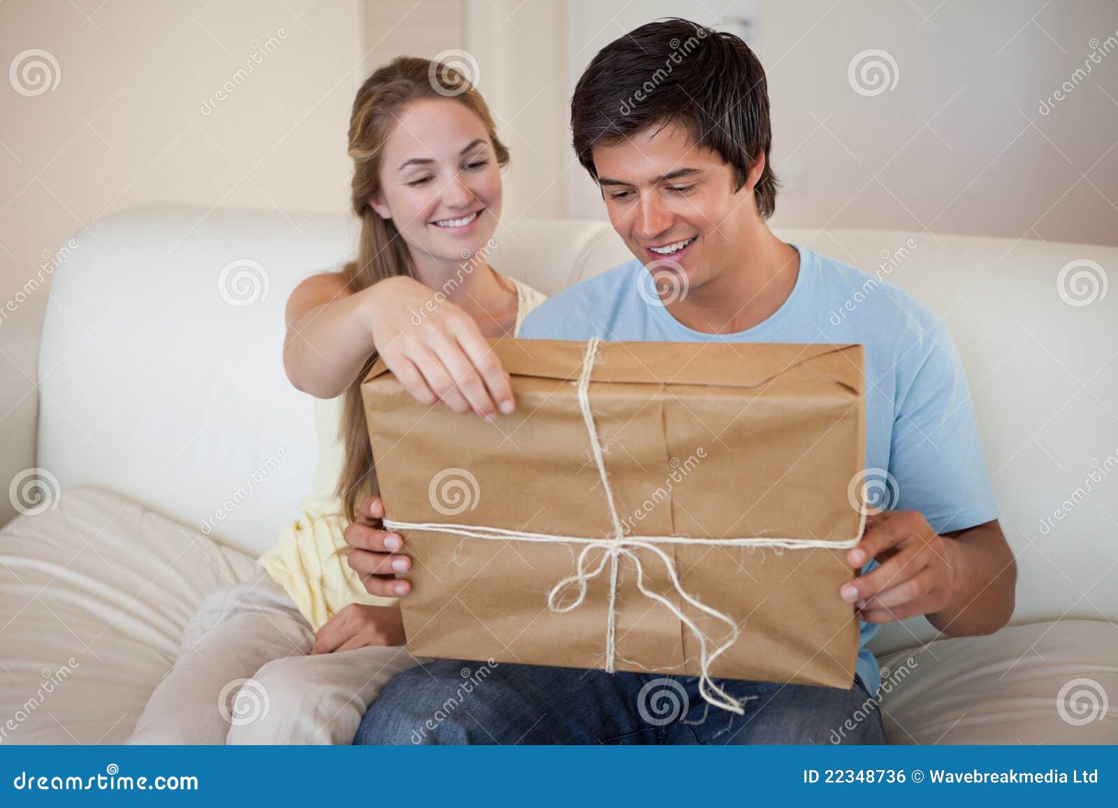 Couple opening a package stock photo. Image of 2024, receiving - 22348736
