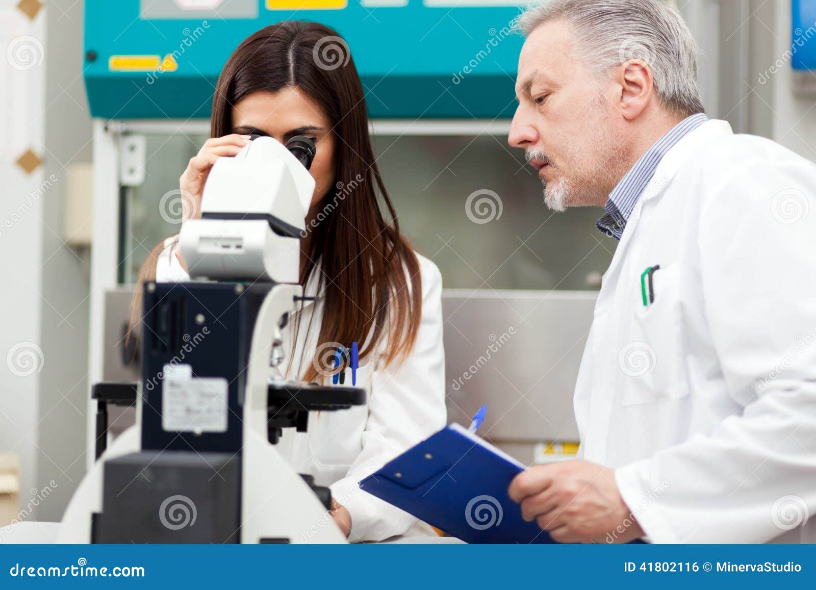 Couple of Scientist in a Laboratory Stock Photo - Image of male, human ...