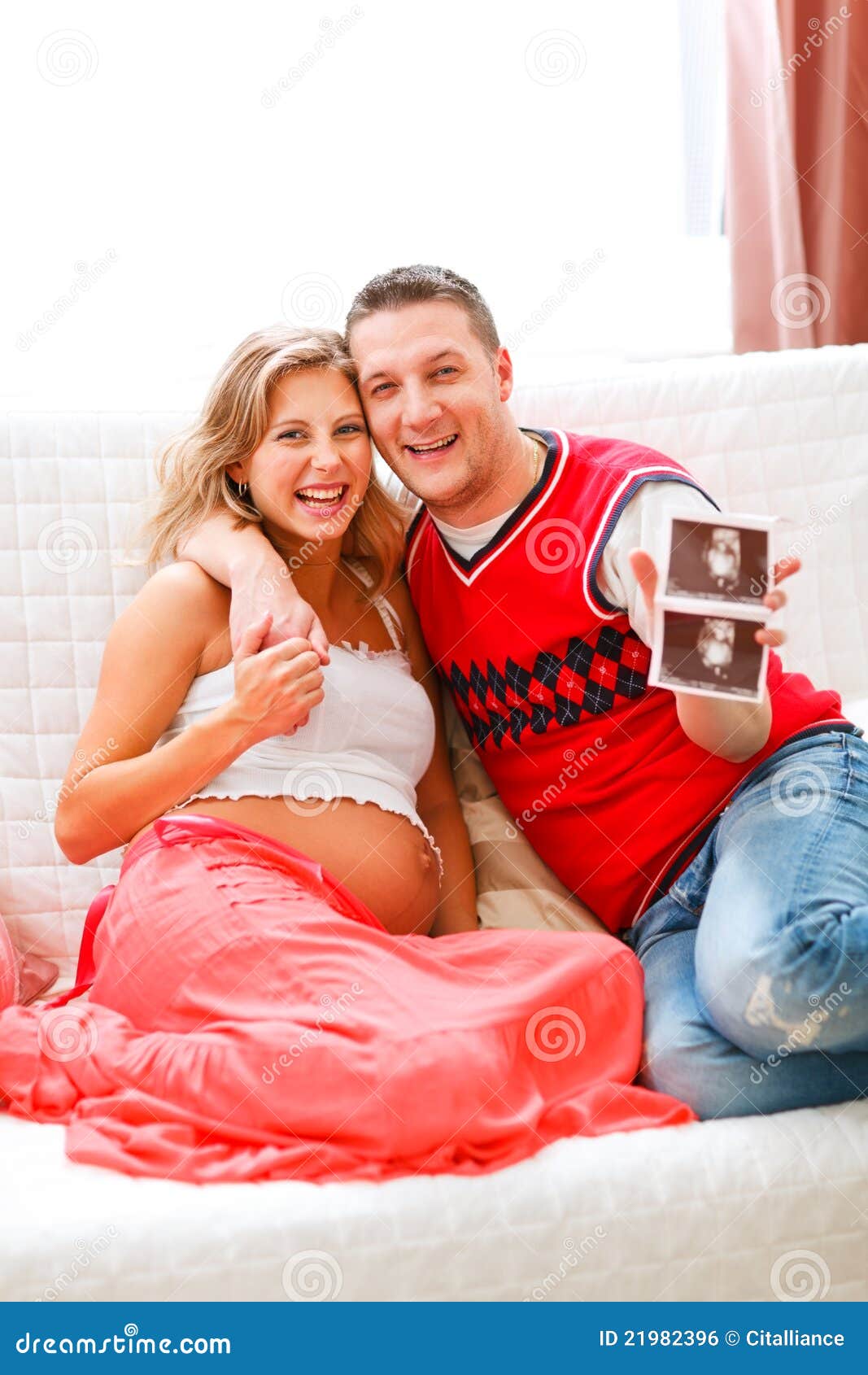 Couple Showing Their Unborn Child S Sonogram Stock Photo - Image of ...