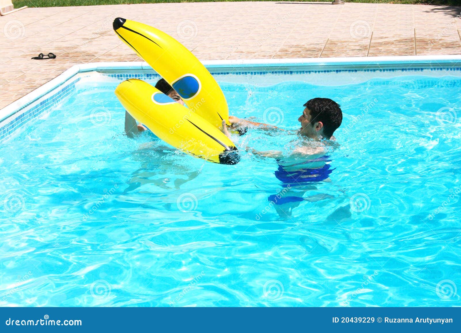 Couple in swimming pool stock image. Image of adult, passion - 20439229
