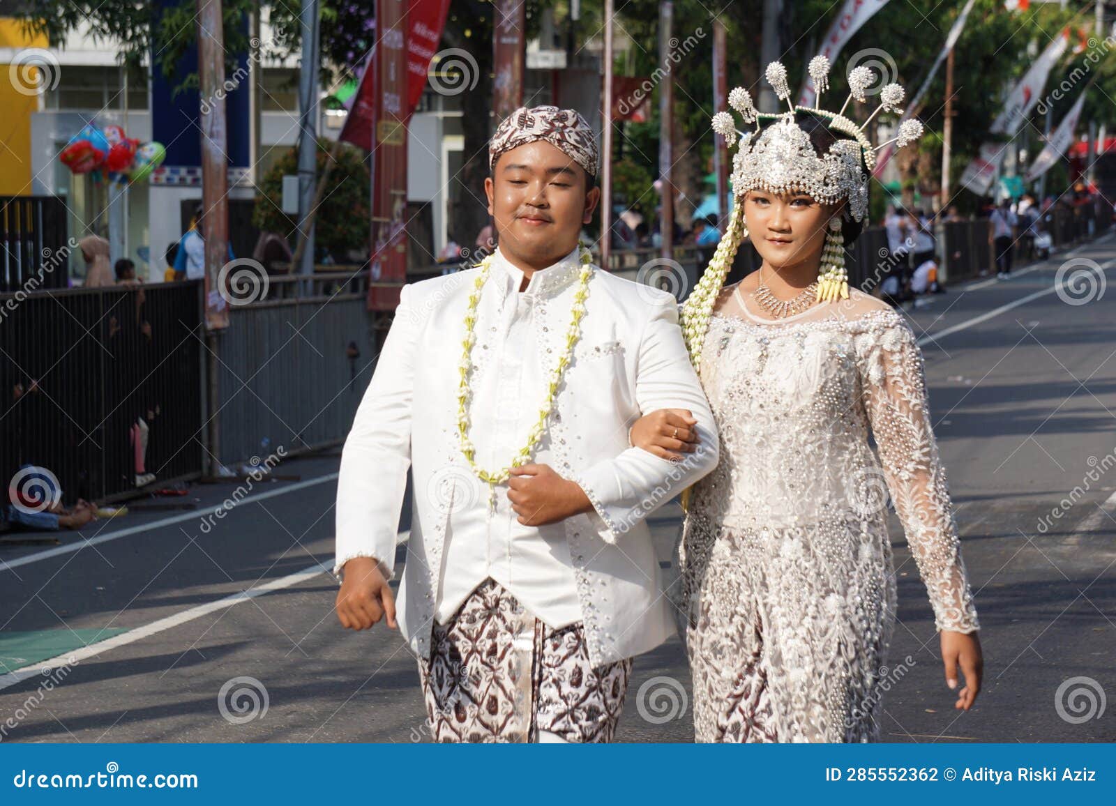 A Couple with a Wedding Dress from West Java Editorial Photography ...