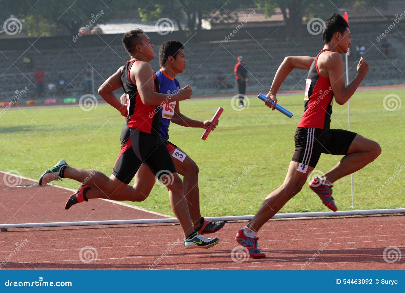 Course De Relais Photographie éditorial - Image: 54463092