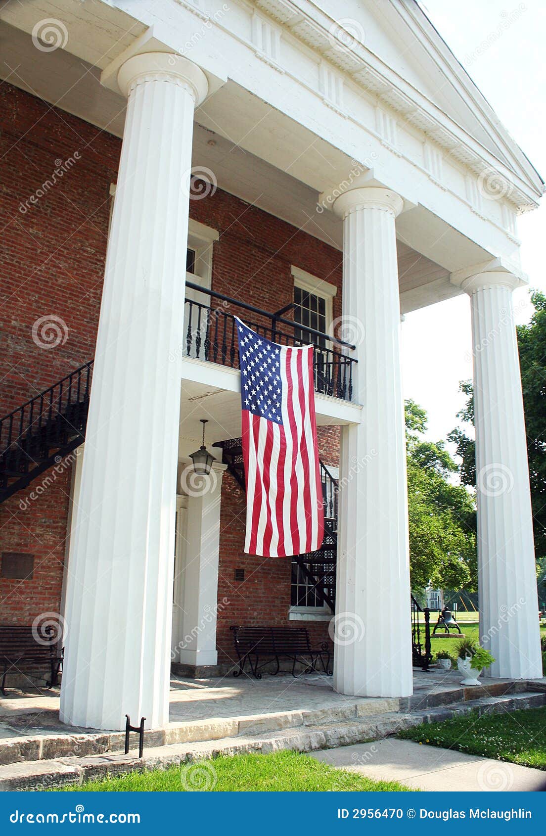 Courthouse stock photo. Image of front, entrance, patriotic - 2956470
