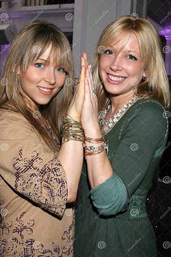 Courtney Peldon imagen de archivo editorial. Imagen de producciones ...