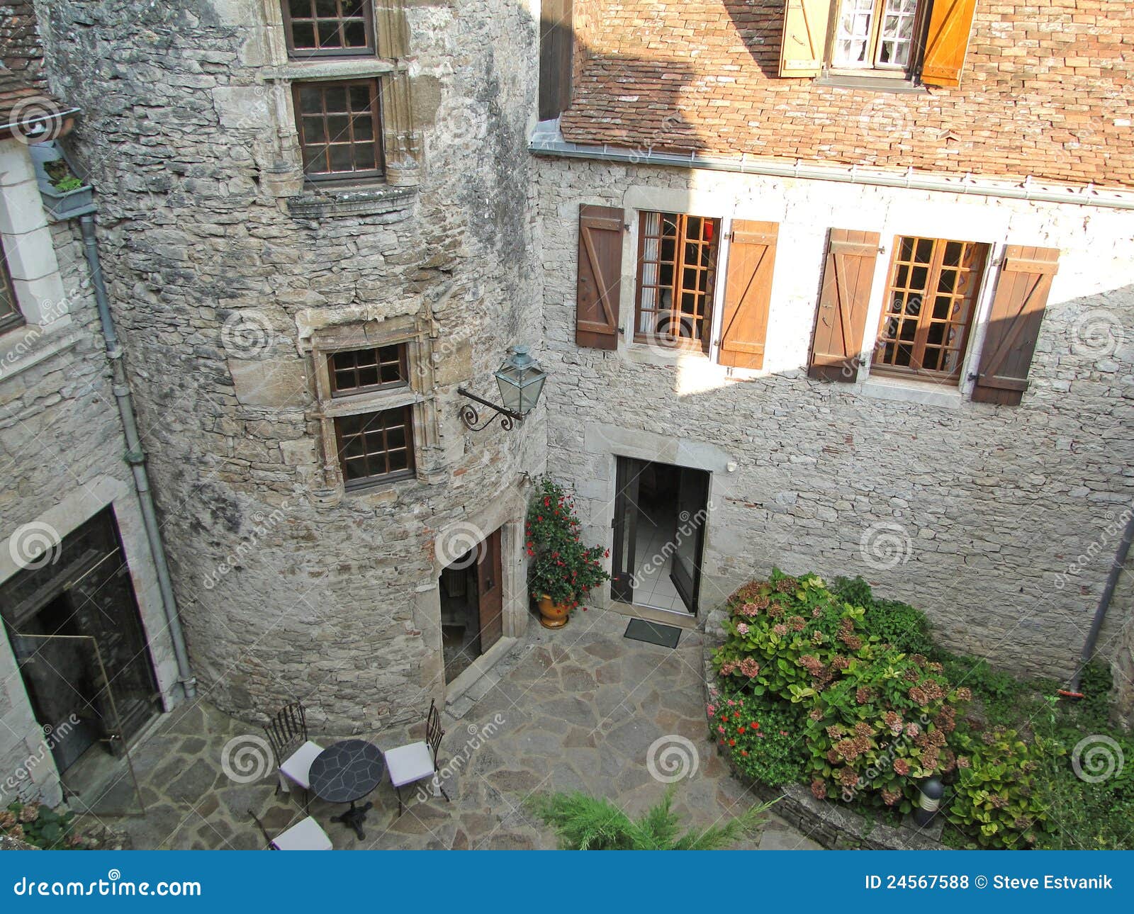 Courtyard of a Medieval Chateau Stock Photo - Image of france, gray ...