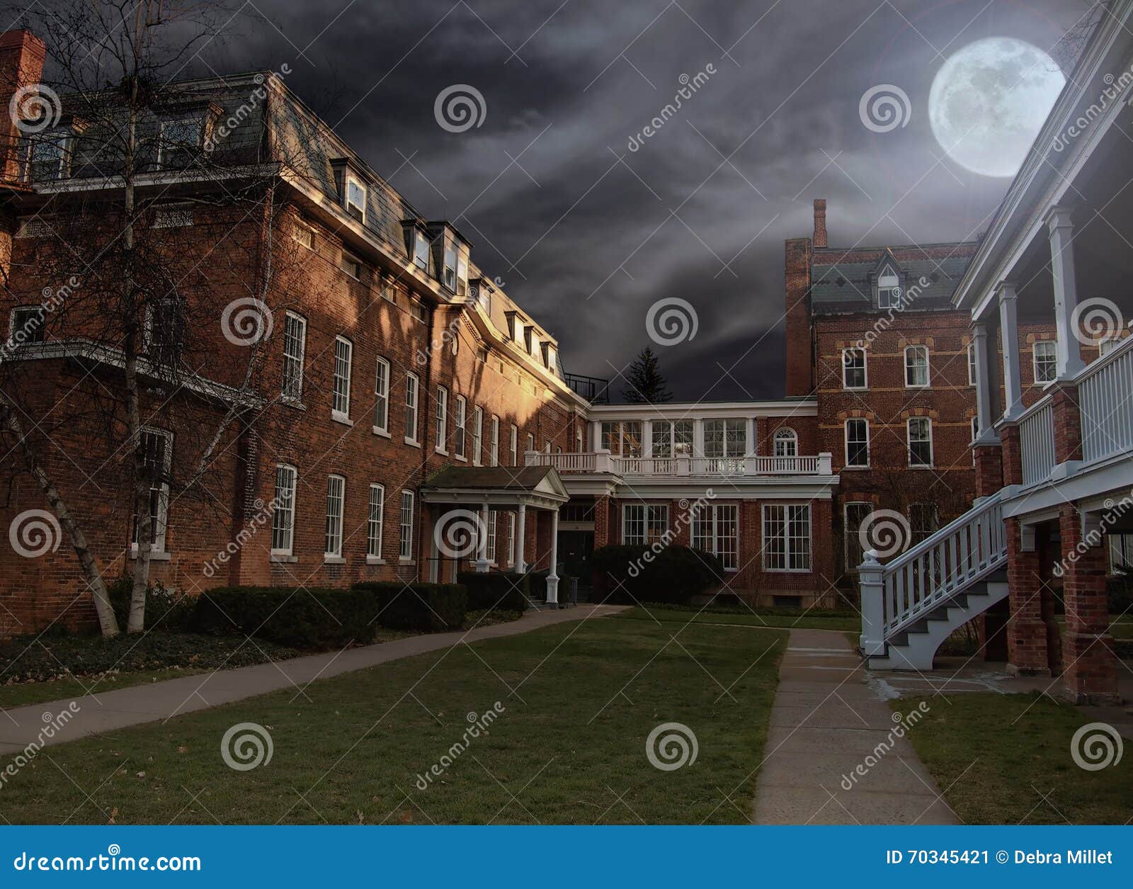 Courtyard at night stock image. Image of haunted, manor - 70345421