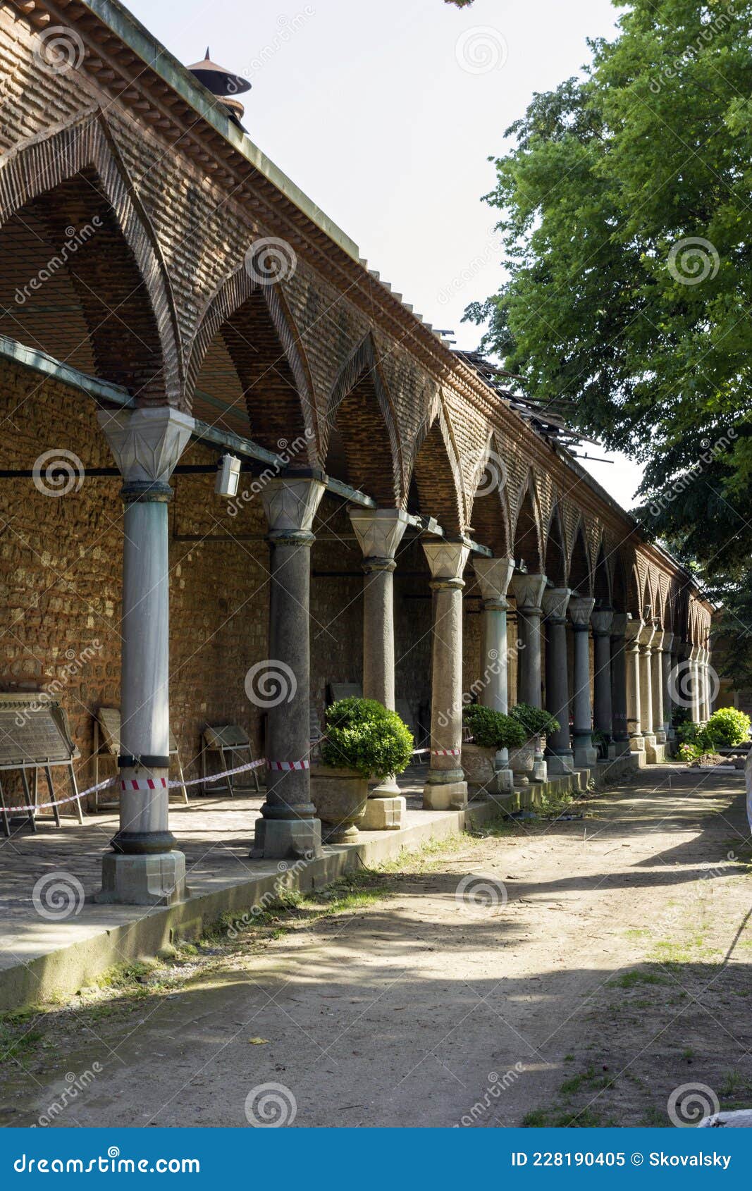 The Courtyard of the Topkapi Palace in Istanbul Stock Image - Image of ...
