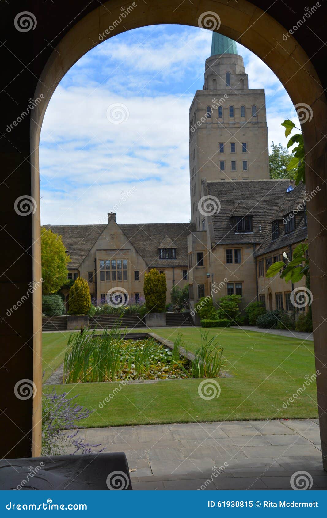 Courtyard Viewpoint stock image. Image of courtyard, oxford - 61930815