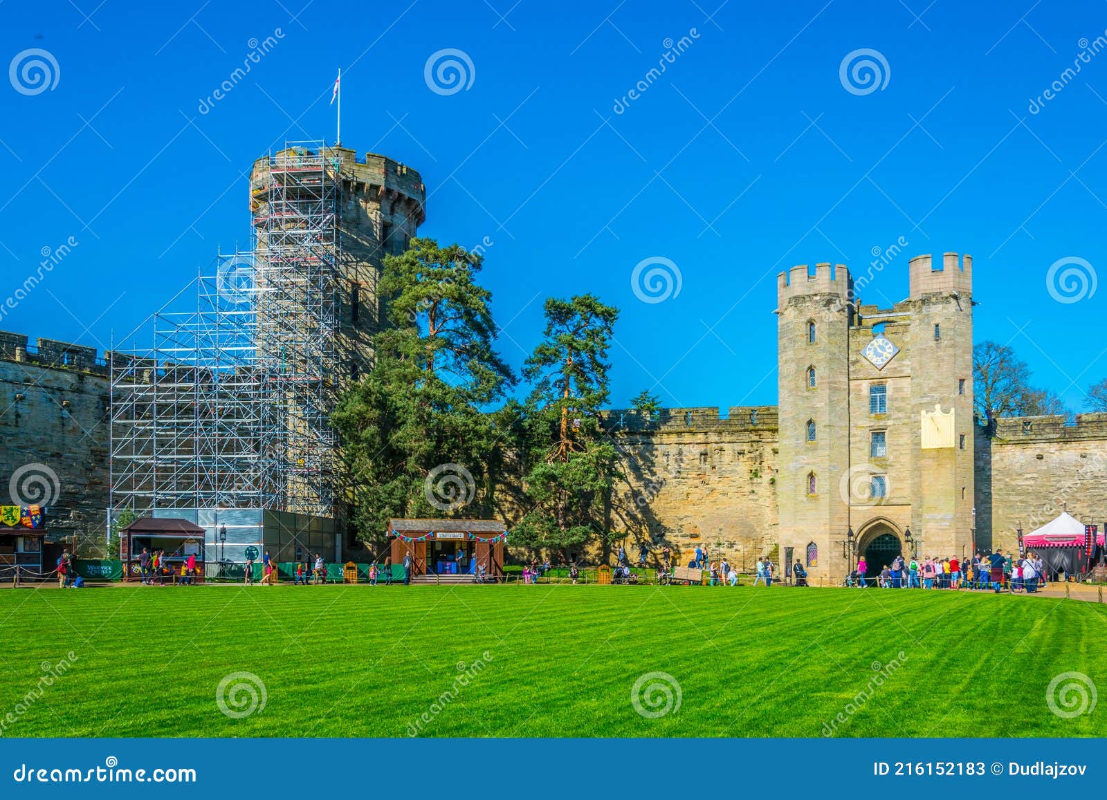 Courtyard of the Warwick Castle, England Stock Image - Image of ...